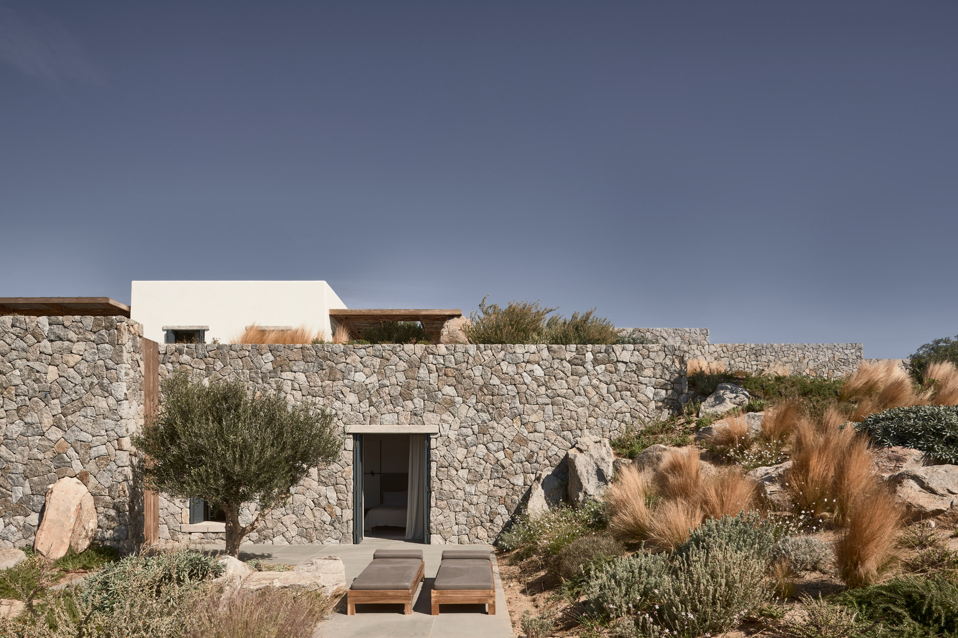 Villa Mandra | Uncrate