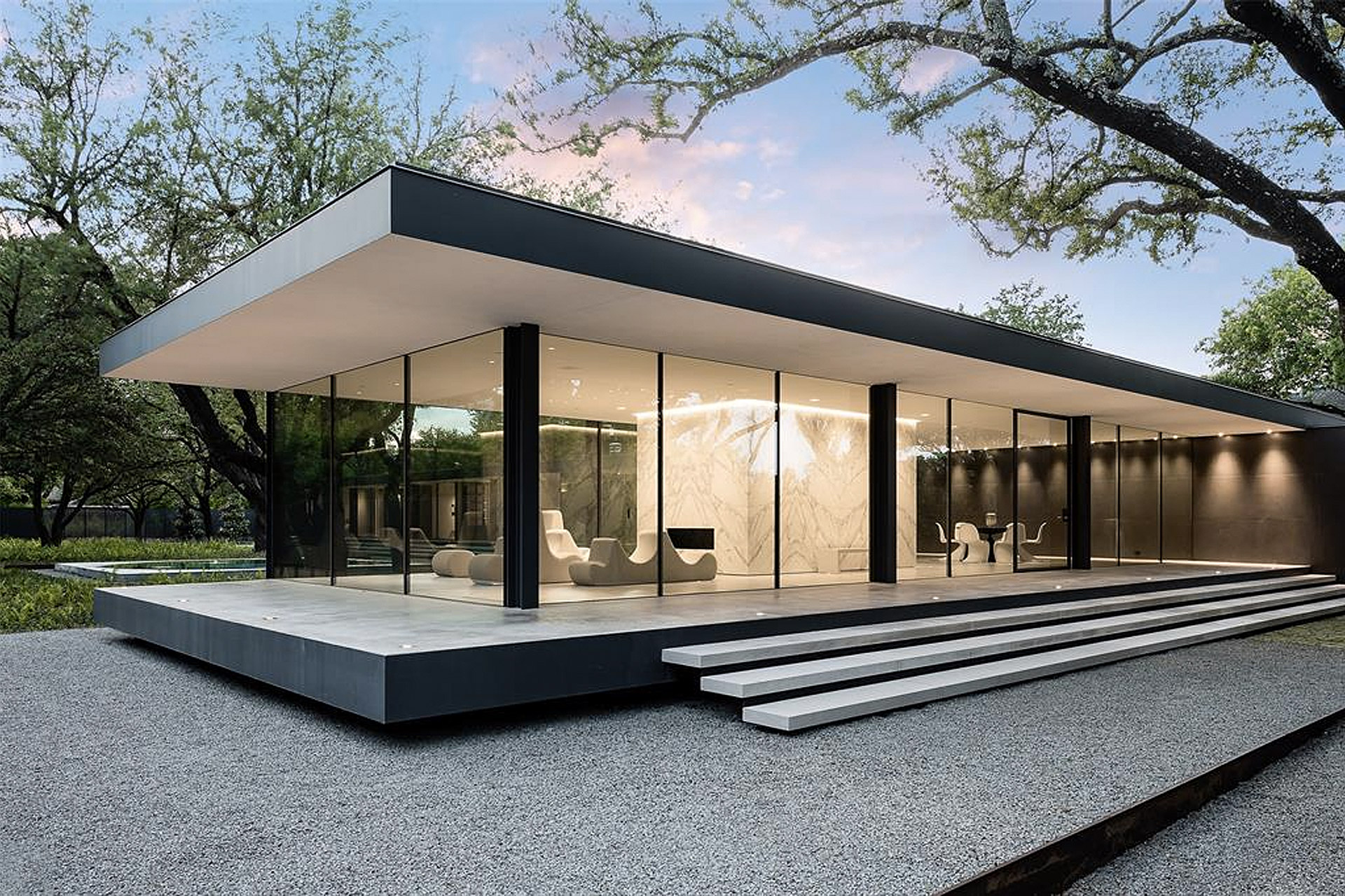 North Dallas Glass House | Uncrate