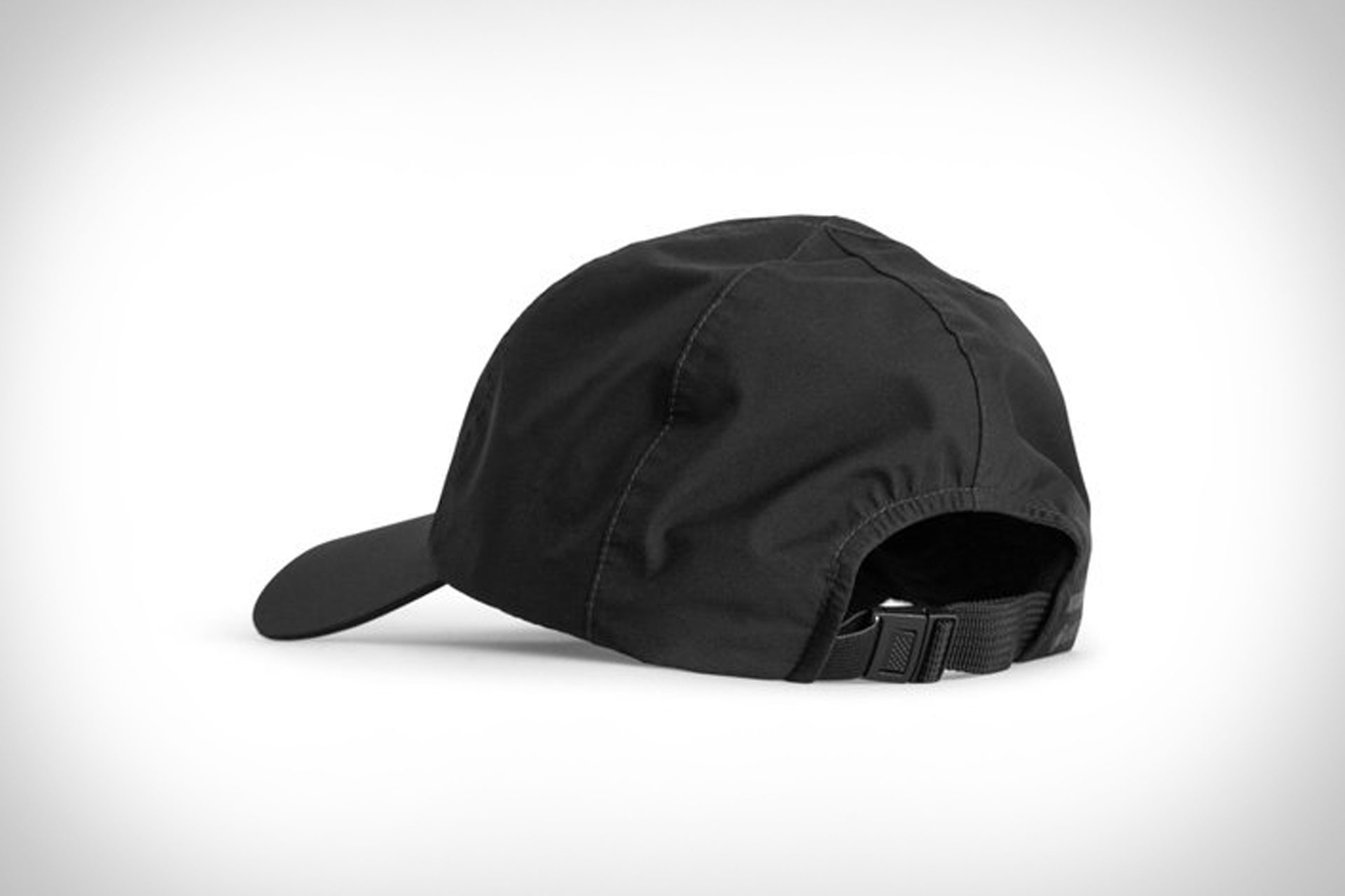 Nordische Projekte Gore-Tex Cap | Uncrate