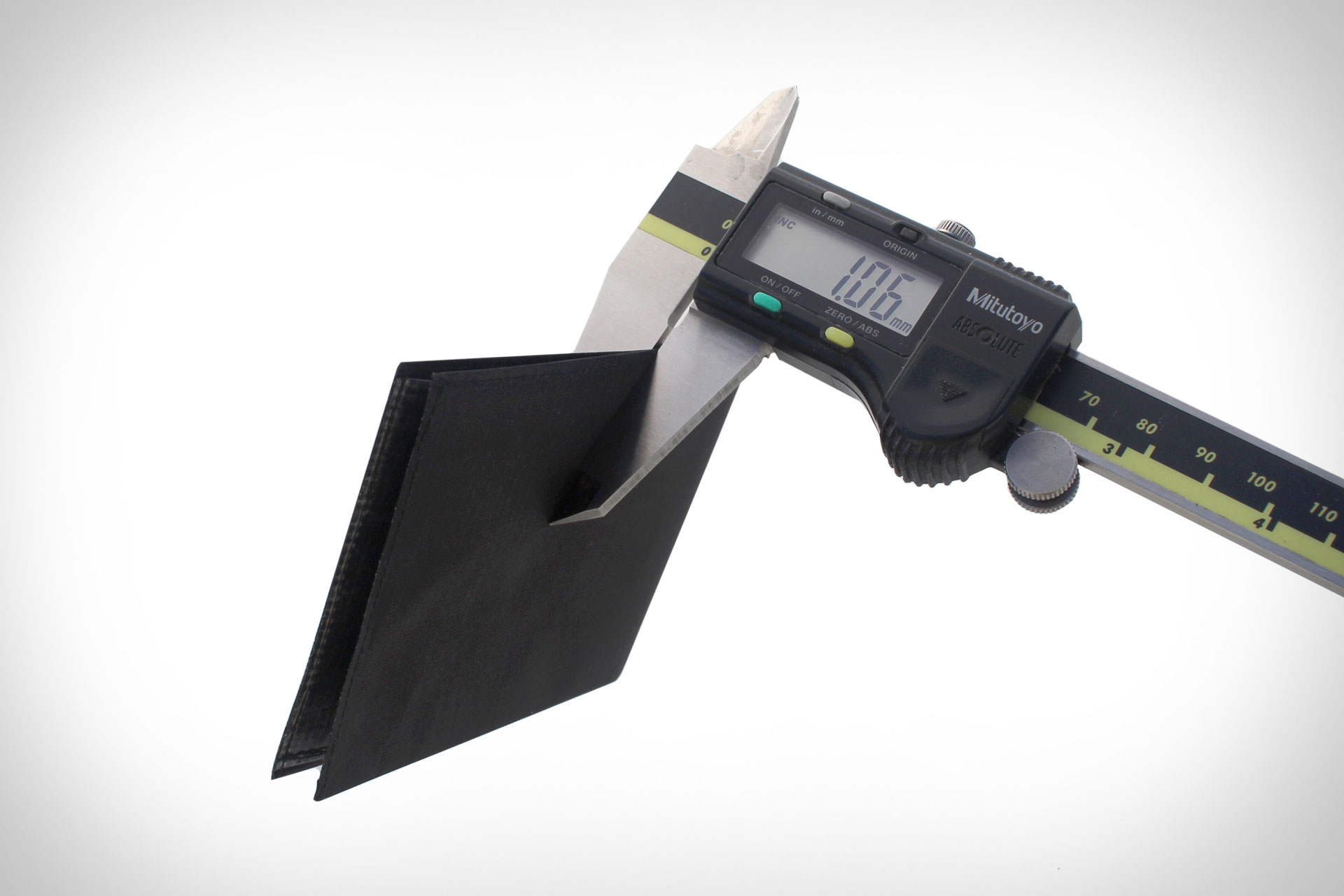 Hawbuck Lean Wallet | Uncrate