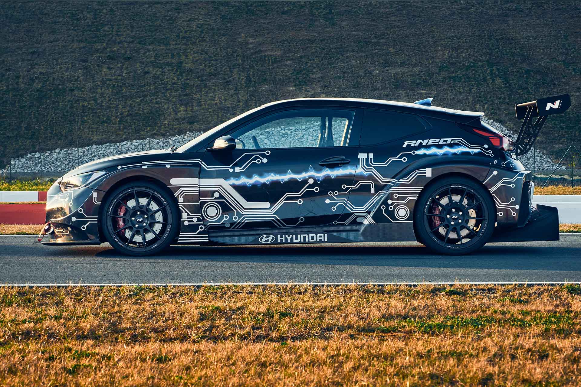 Hyundai RM20e Sports Car | Uncrate