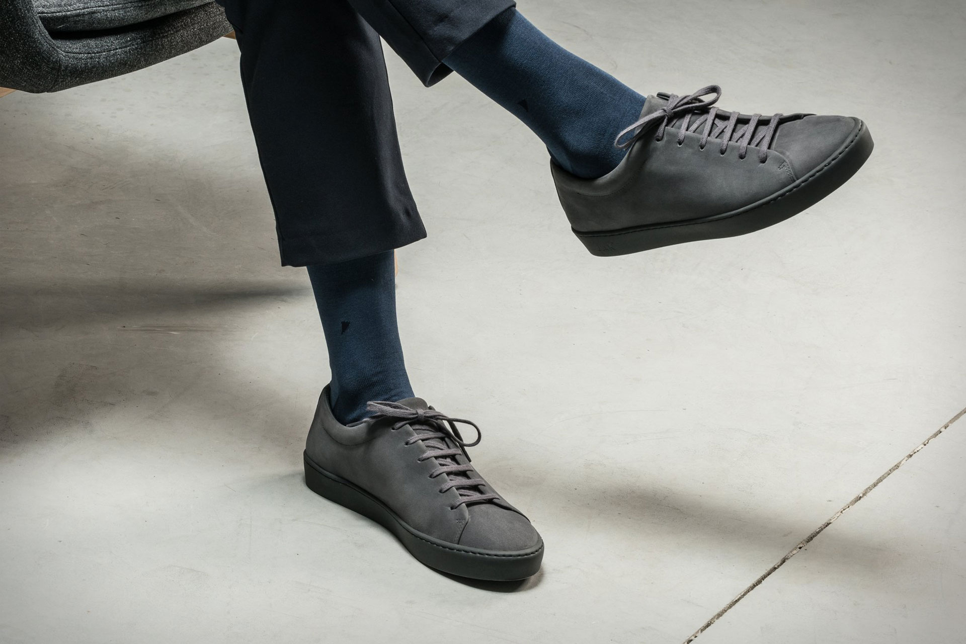 Jak Royal Nubuck Sneakers | Uncrate