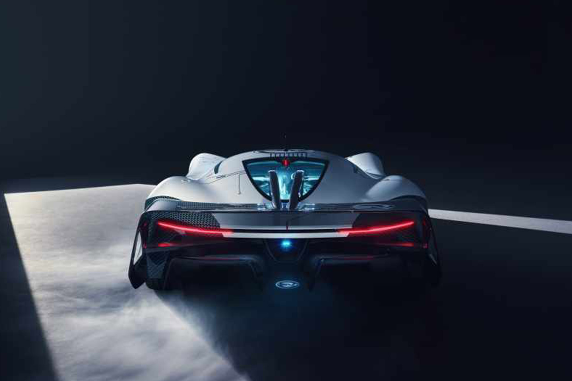 Jaguar Vision Gran Turismo SV Race Car | Uncrate