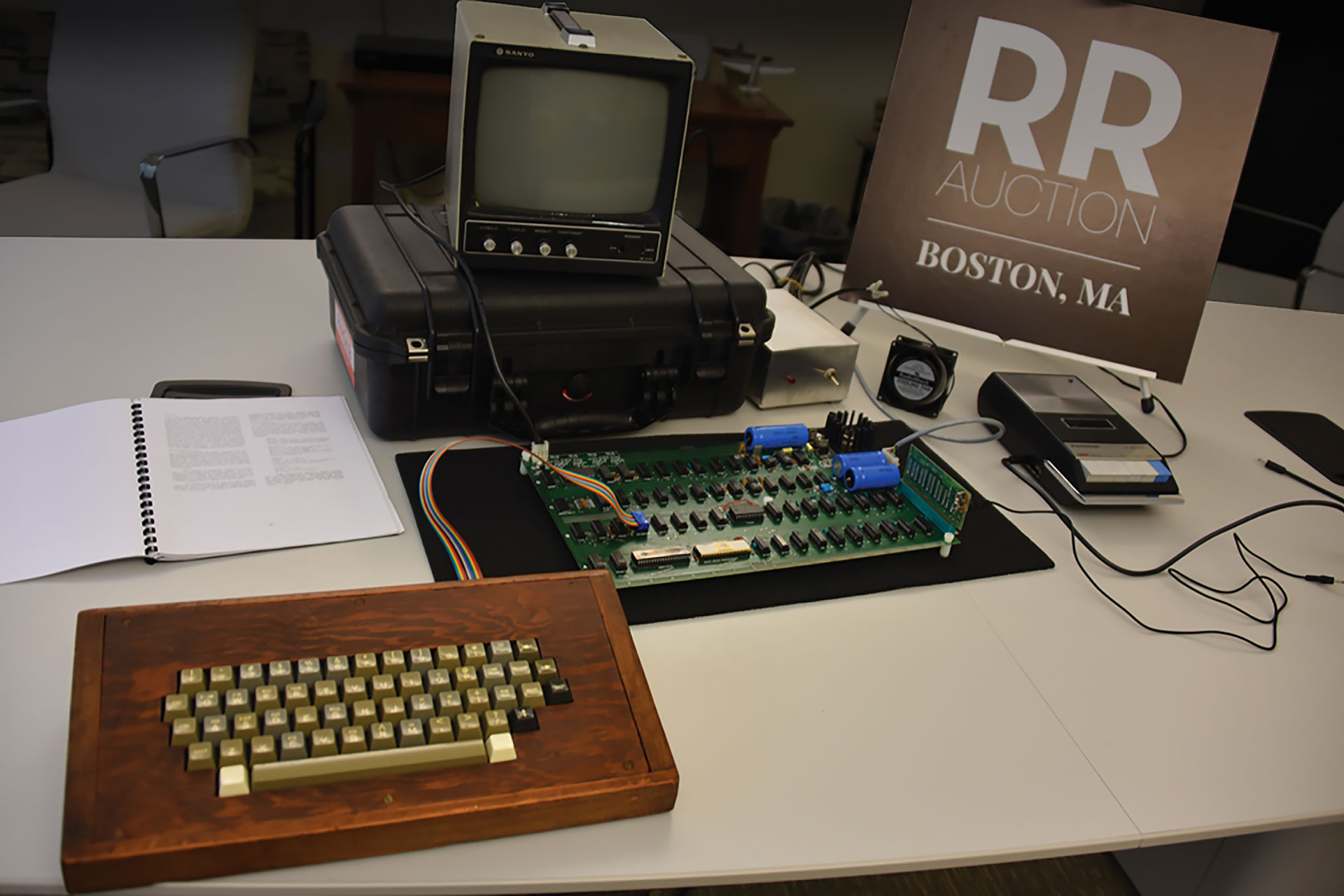 Woz-Signed Apple-1 Computer | Uncrate Woz-Signed Apple-1 Computer | Uncrate