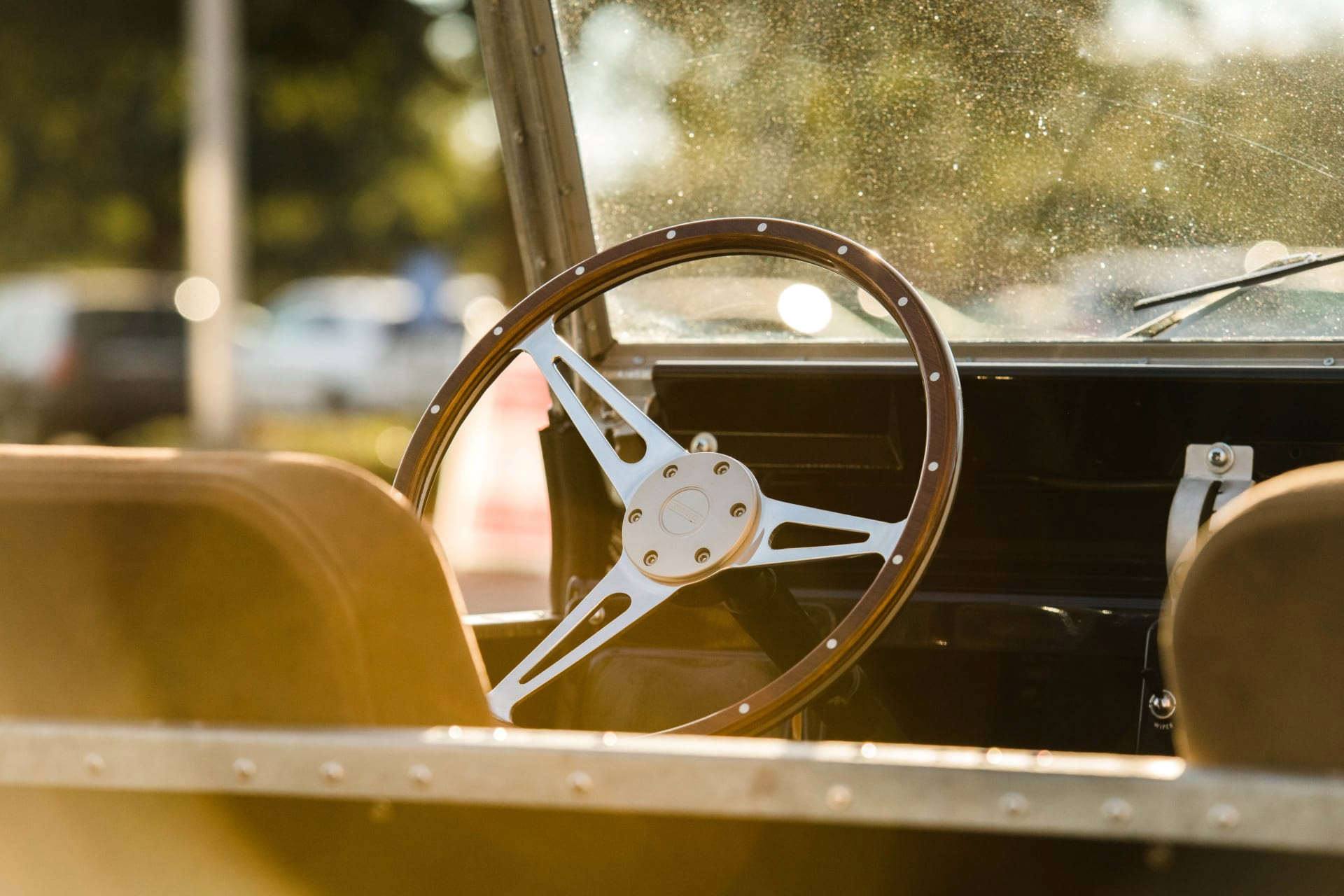 Himalaya x Taylor Stitch Land Rover Pre-Defender SUV | Uncrate