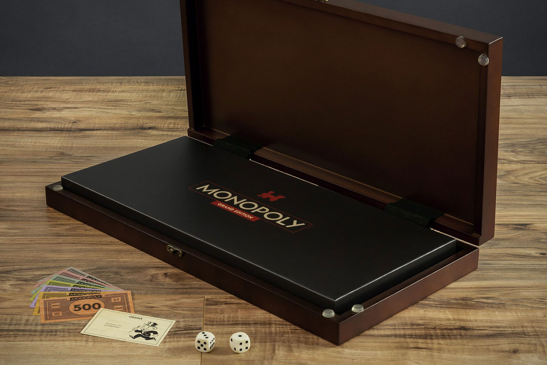 Monopoly Folding Edition | Uncrate