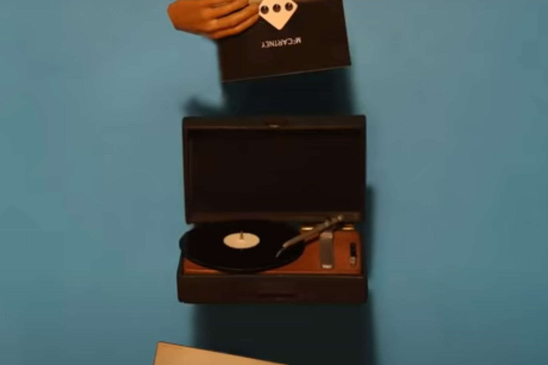 Paul McCartney x Beck / Find My Way | Uncrate