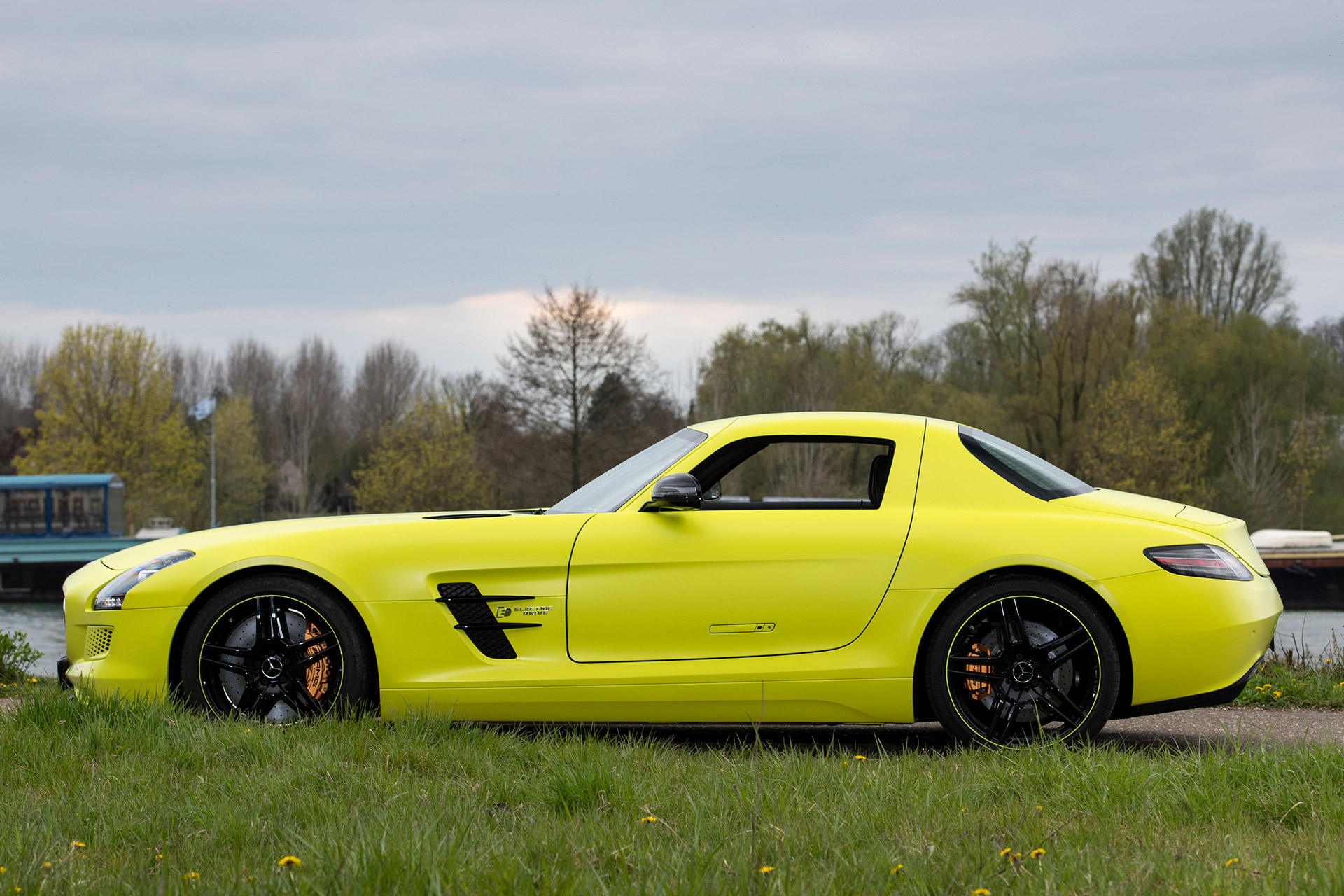 2013 Mercedes-Benz SLS AMG Electric Drive Coupe | Uncrate