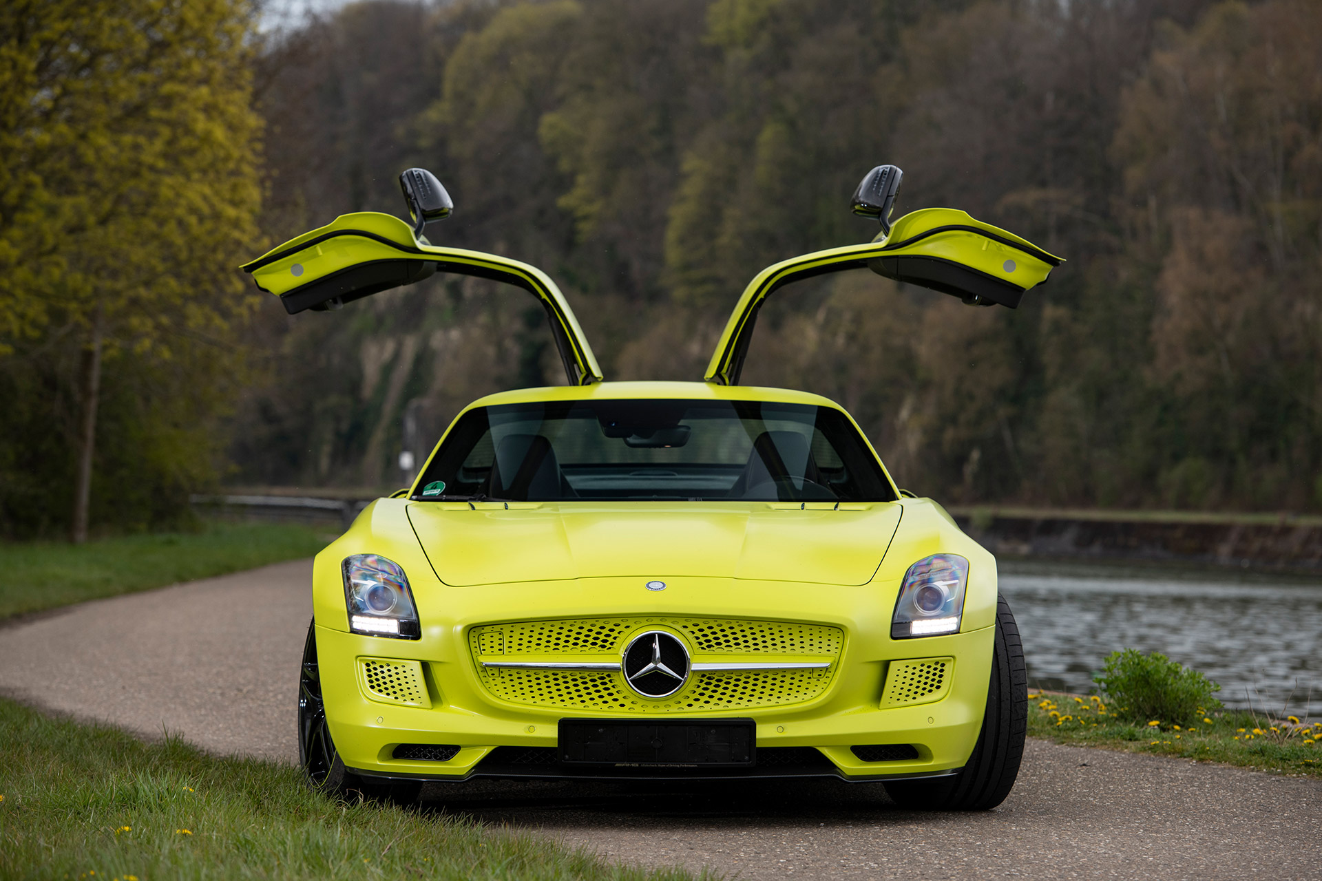 2013 Mercedes-Benz SLS AMG Electric Drive Coupe | Uncrate