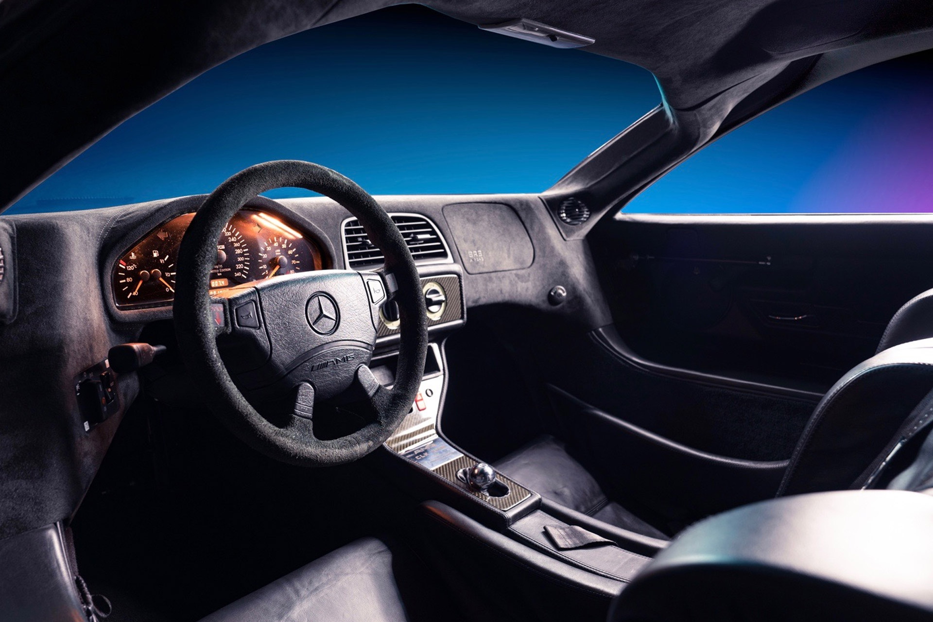 1998 Mercedes-Benz AMG CLK GTR Strassenversion | Uncrate