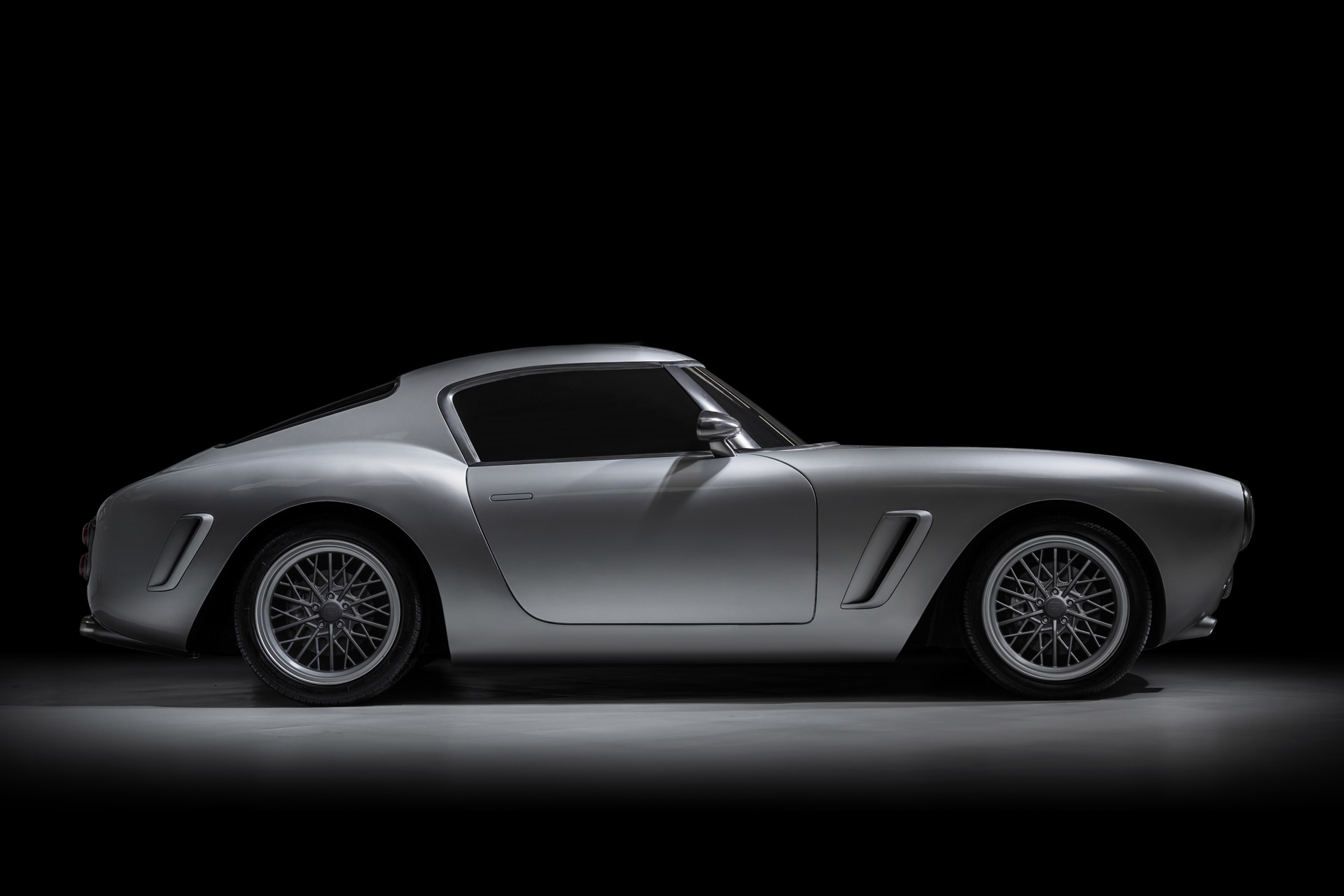 RML Ferrari 250 Short Wheelbase Coupe | Uncrate