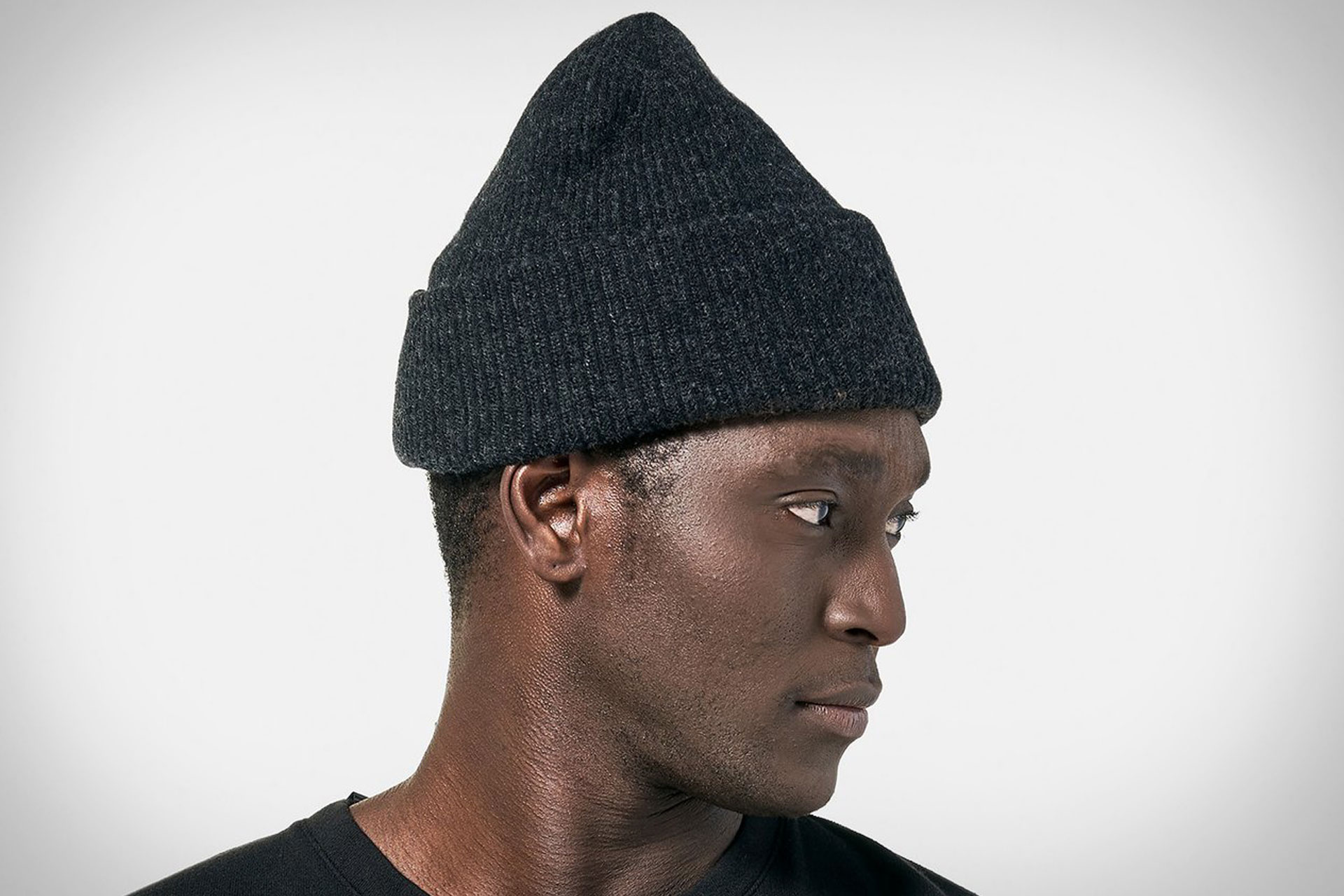 Holden Cashmere Cuff Beanie | Uncrate