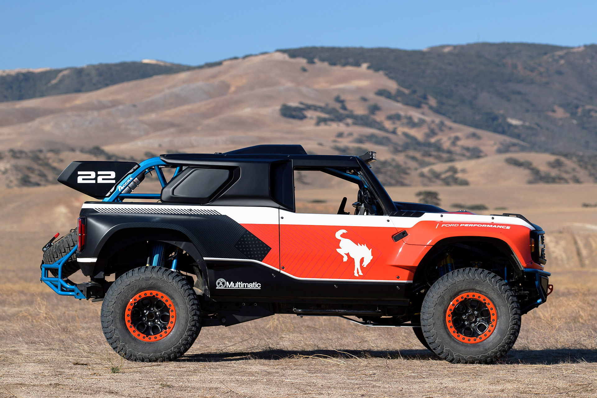 2022 Ford Bronco DR Race Truck | Uncrate