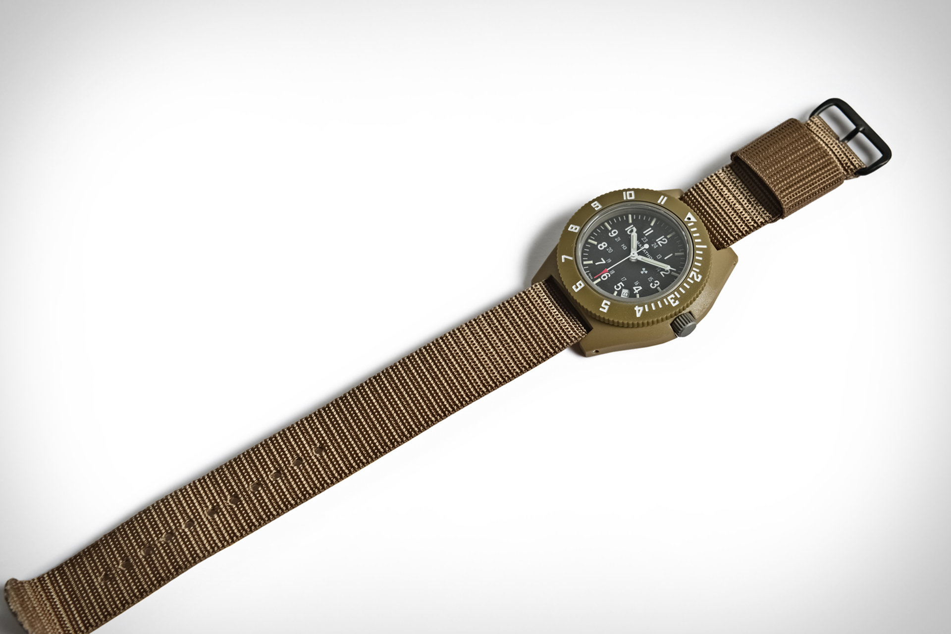 Marathon Desert Tan Pilot's Watch | Uncrate