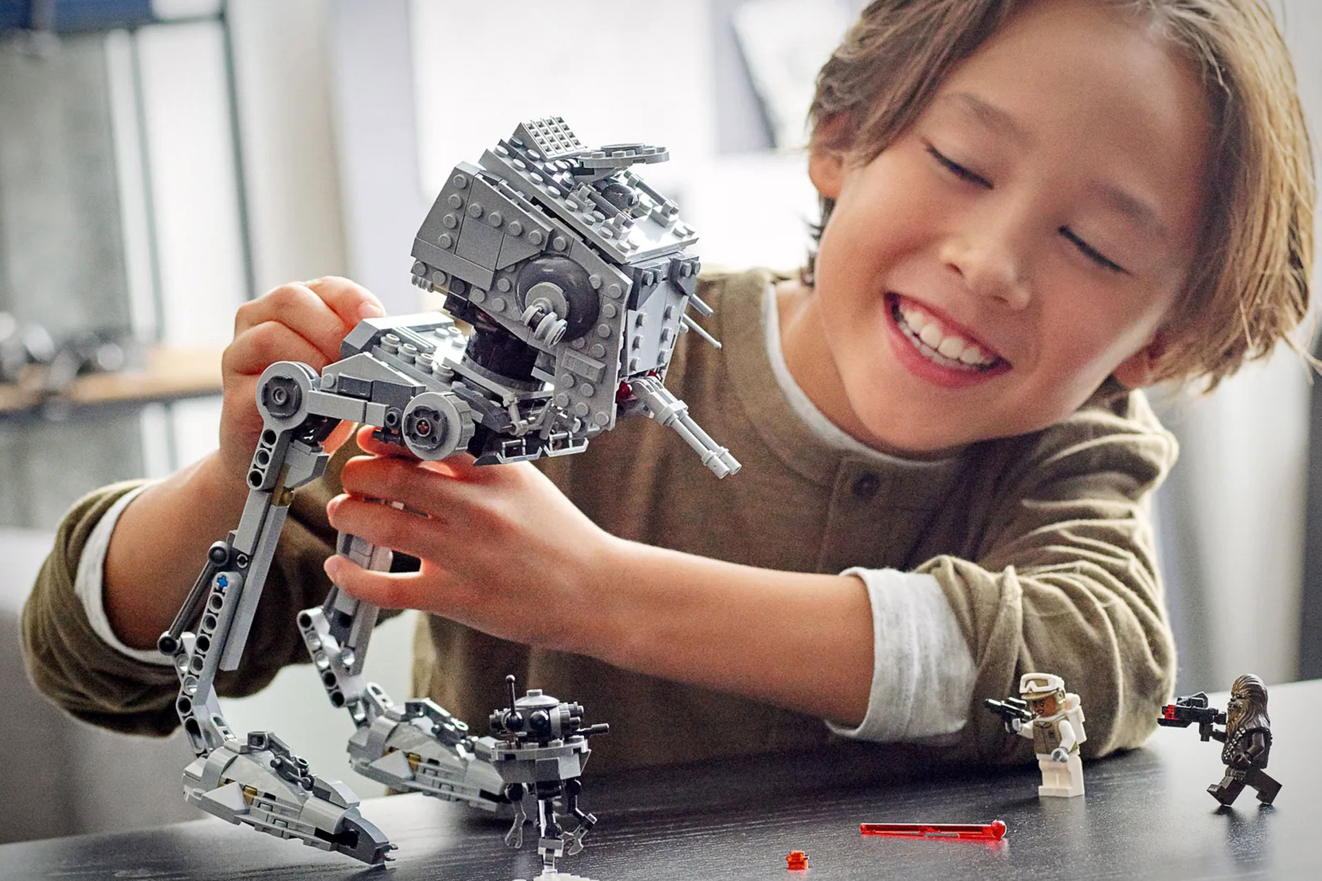 LEGO Hoth AT-ST | Uncrate