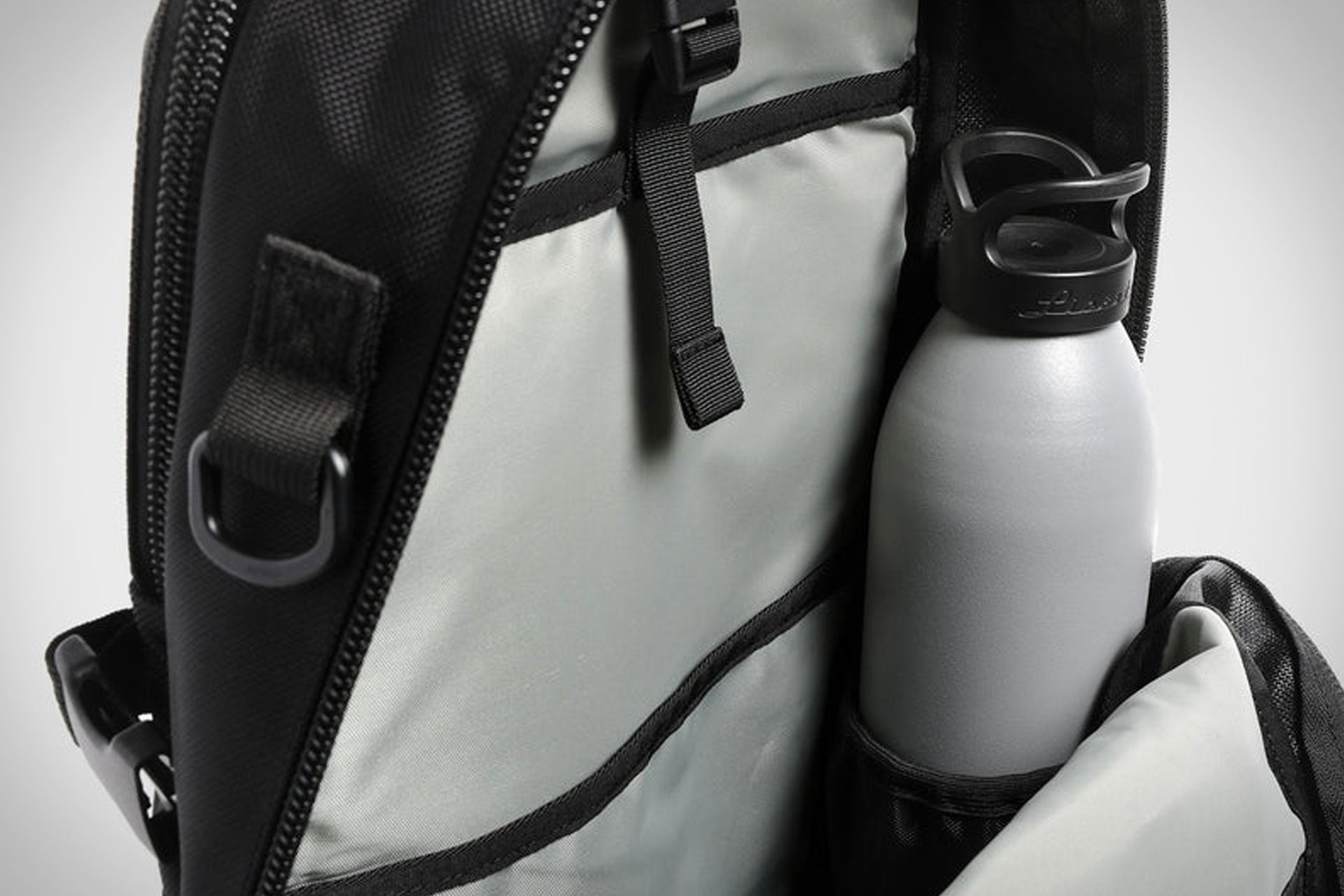 DSPTCH Daypack | Uncrate
