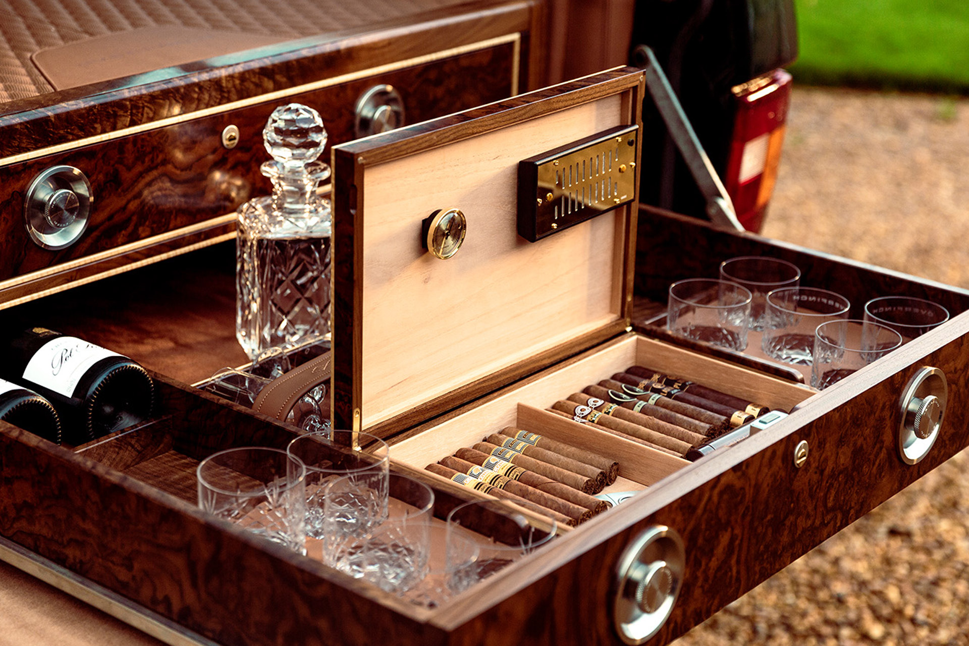 Overfinch x Purdey Range Rover County SUV | Uncrate