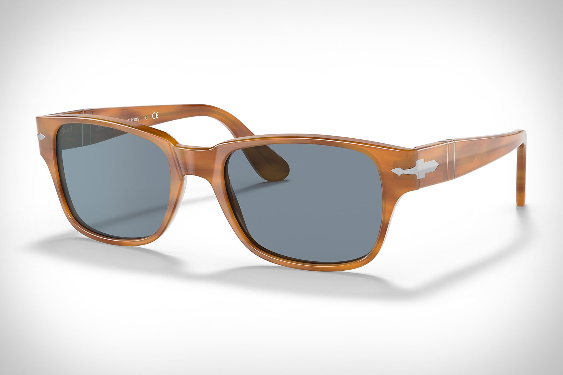 Persol3288Sサングラス | Uncrate