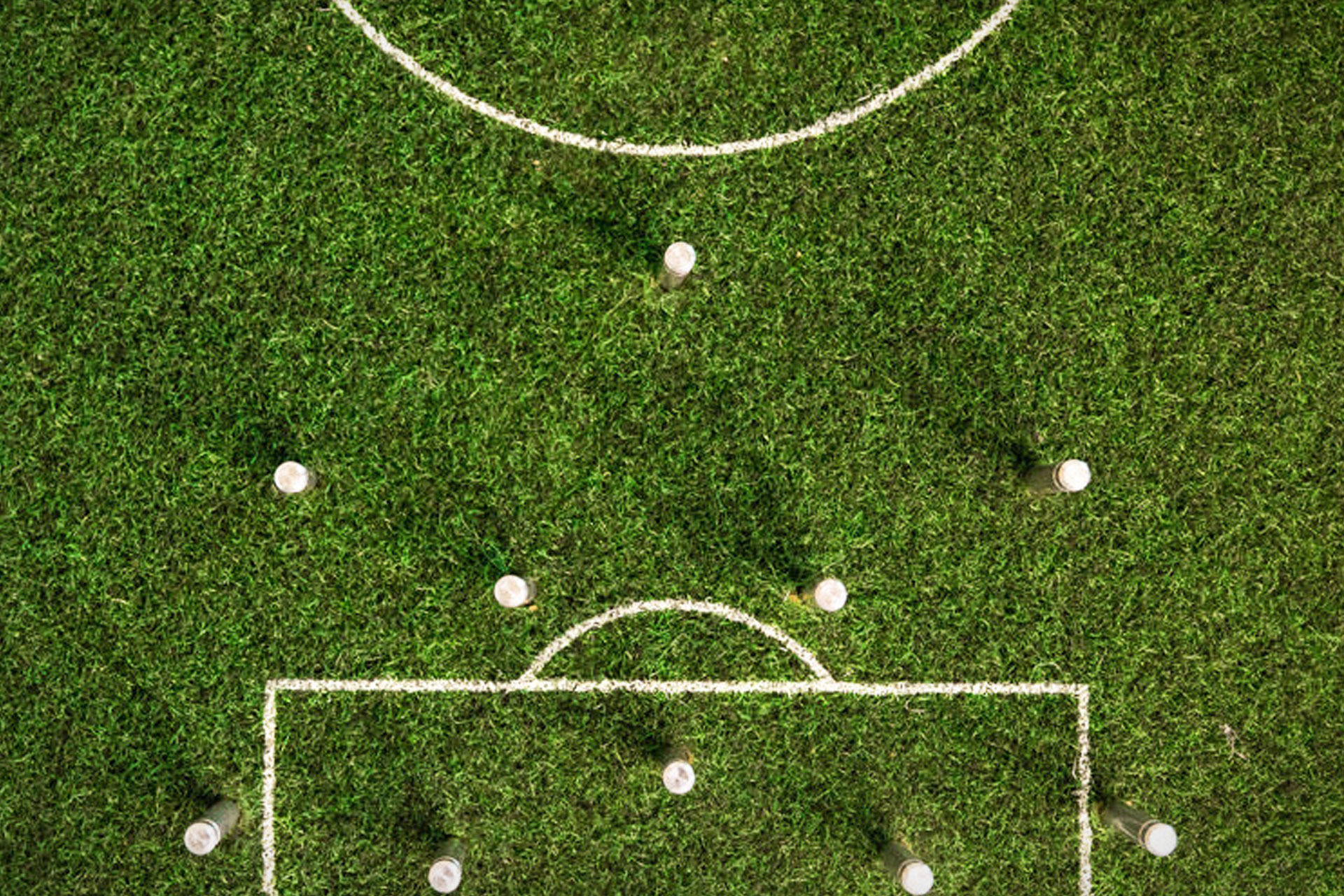 Binho Green Turf Finger Soccer Game | Uncrate