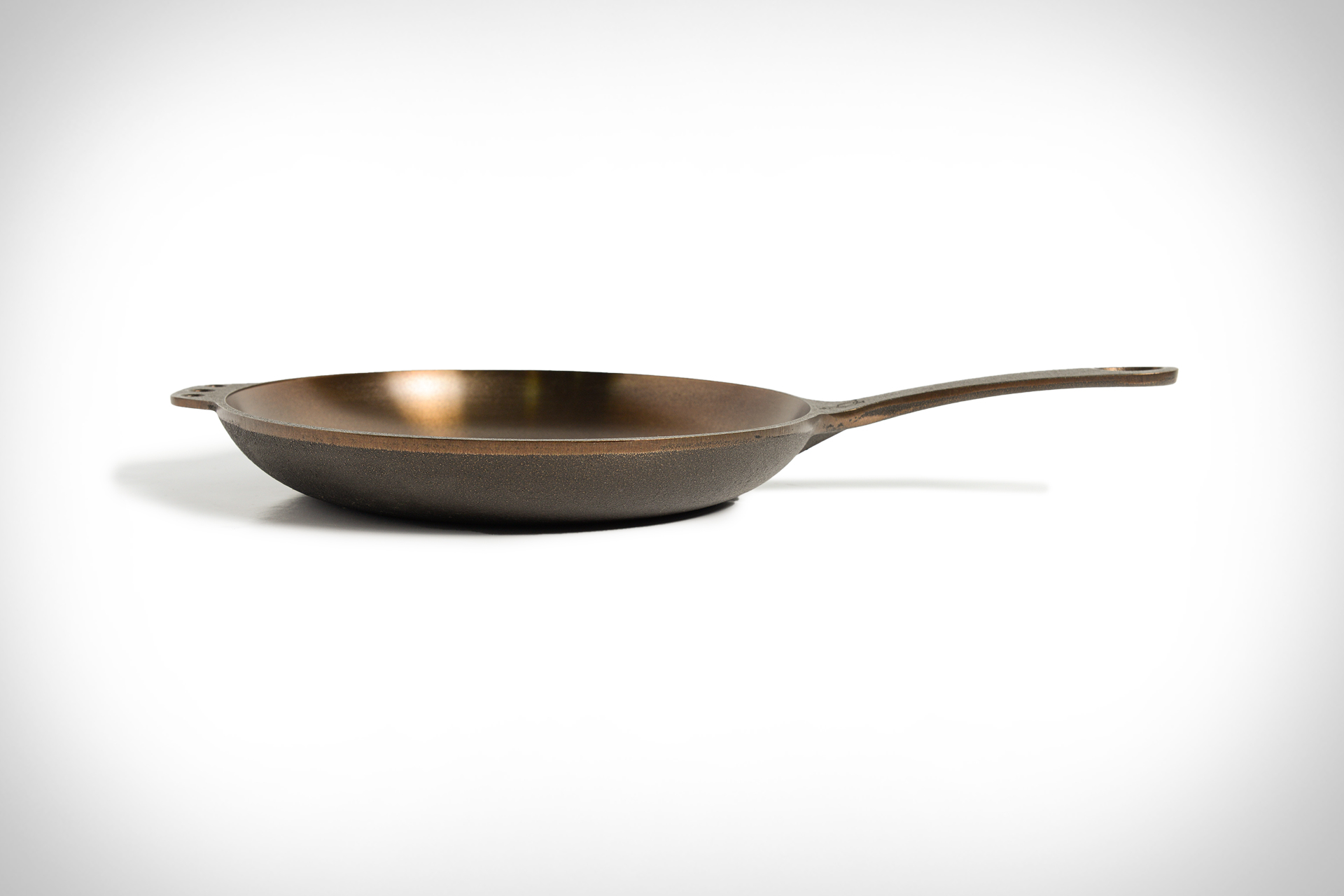 Smithey No. 10 Chef Skillet | Uncrate