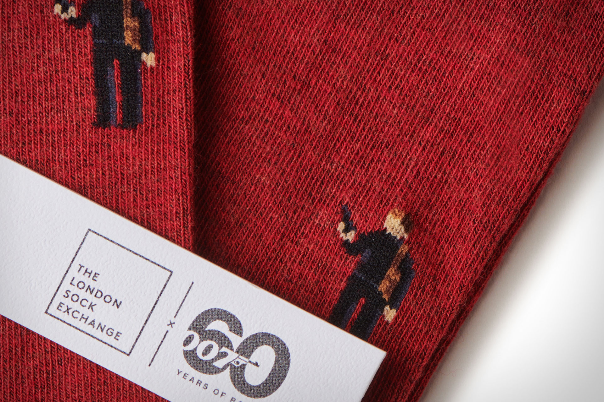 007 60周年アニバーサリーソックスコレクションセット | Uncrate