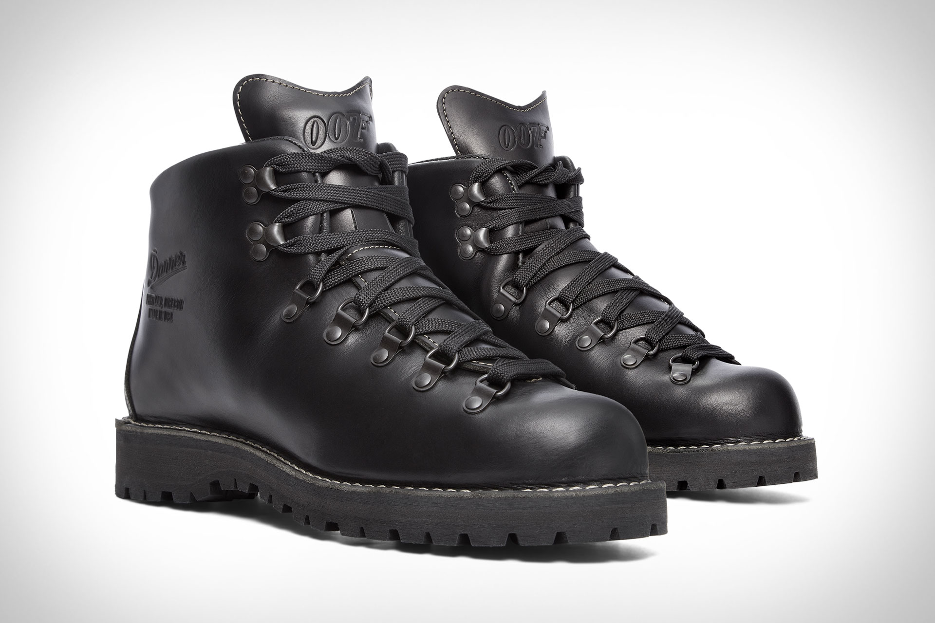 Danner 007 Mountain Light Boot | Uncrate