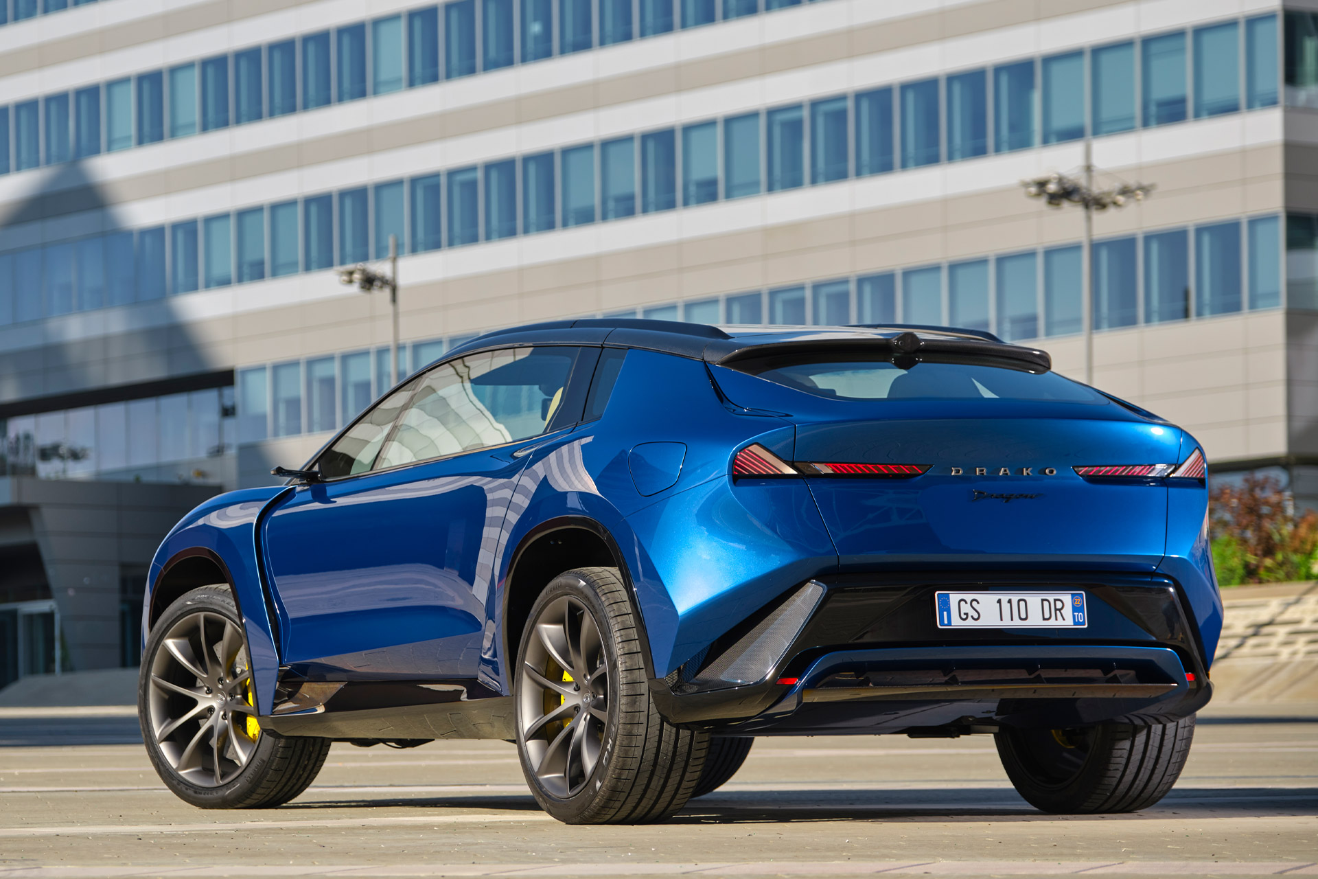 Drako Dragon Electric SUV | Uncrate