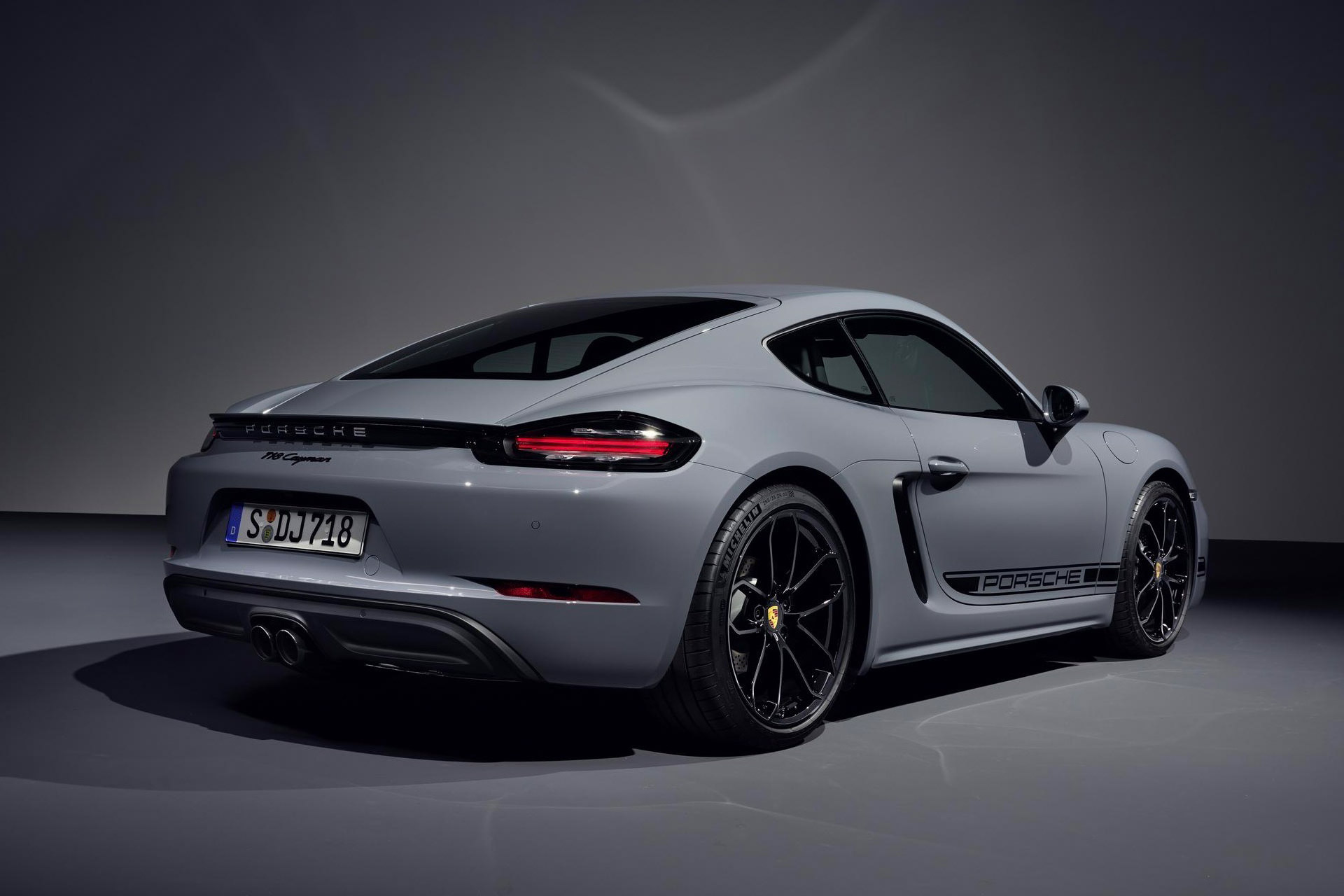 Porsche 718 Style Editions | Uncrate