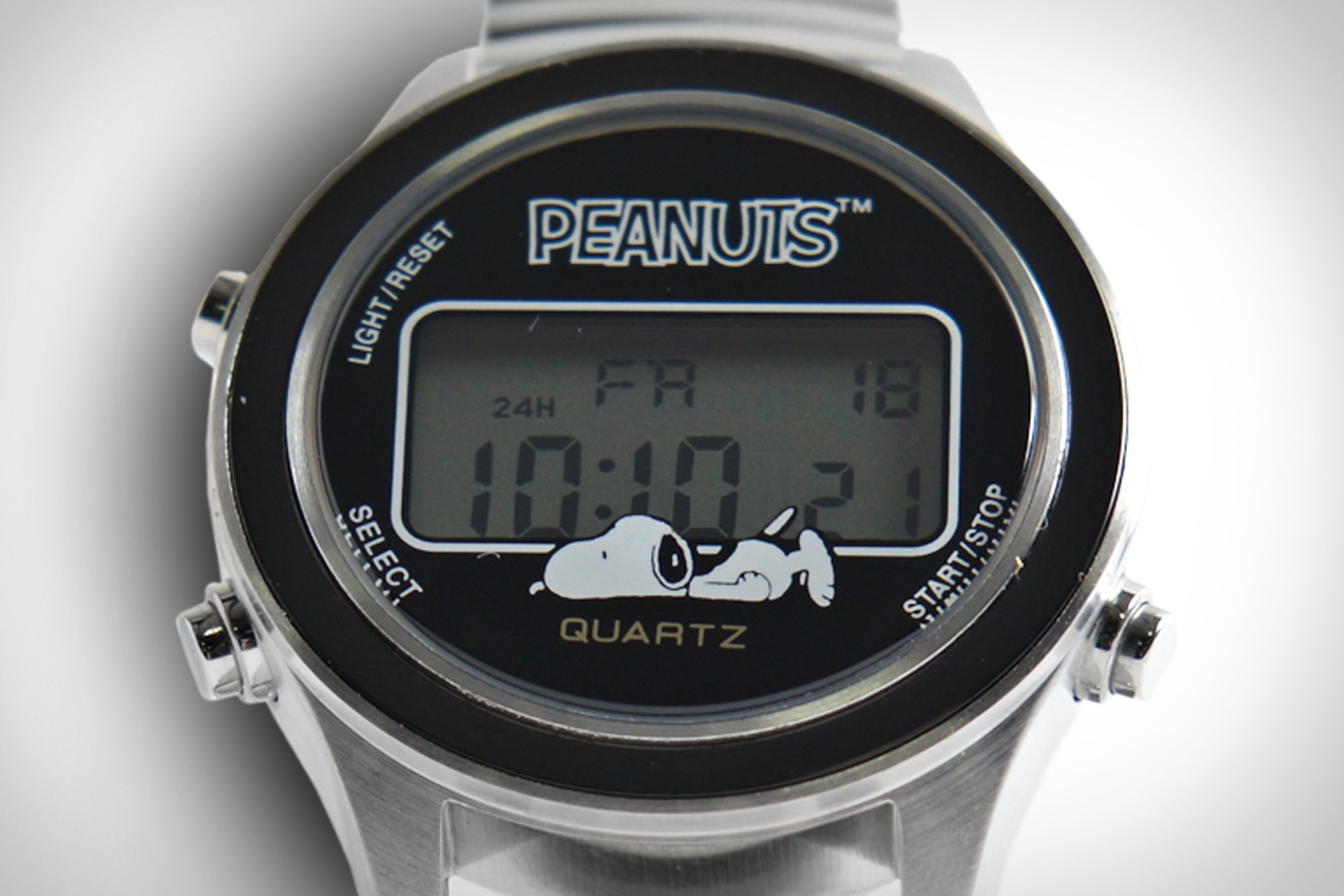 Vauge Watch Co Snoopy reloj digital | Uncrate