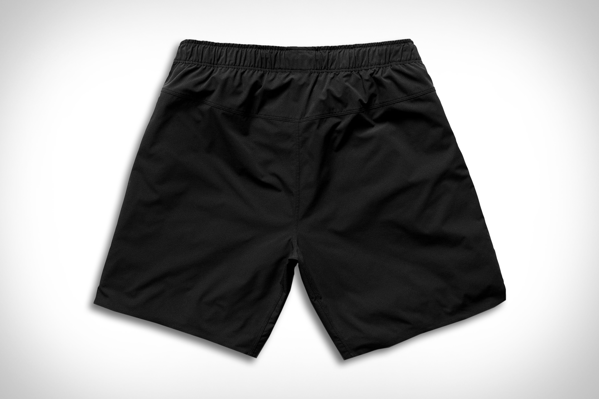 Reigning Champ トレーニングショーツ | Uncrate
