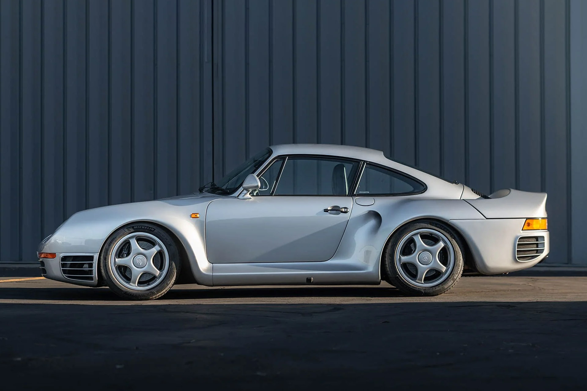 1987 Porsche 959 Komfort | Uncrate