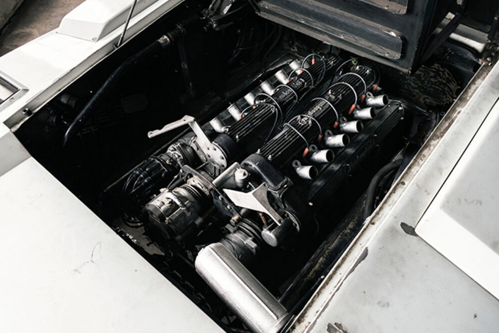 1982 Lamborghini Countach LP500S | Uncrate