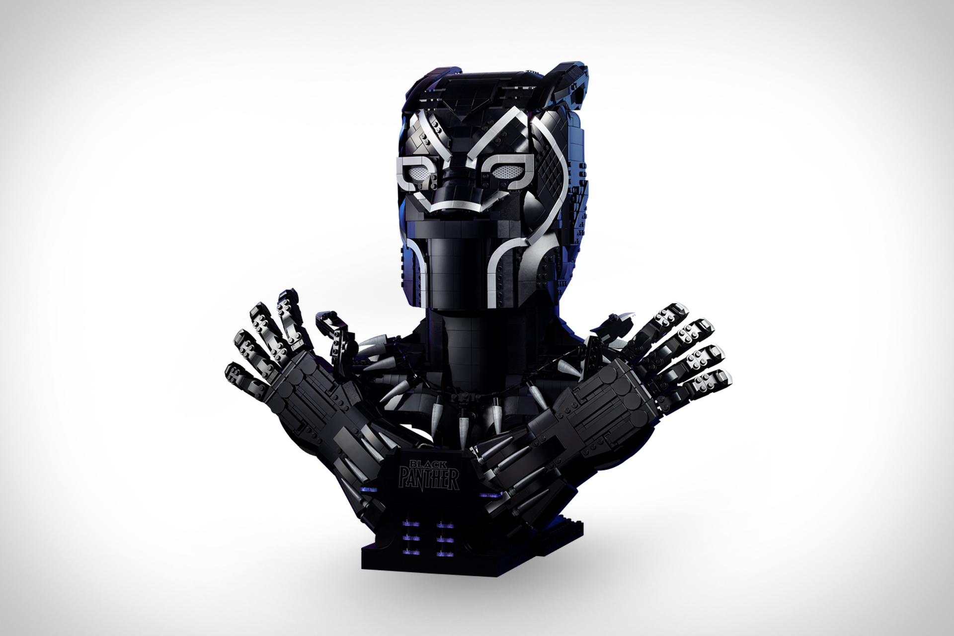 LEGO Black Panther | Uncrate