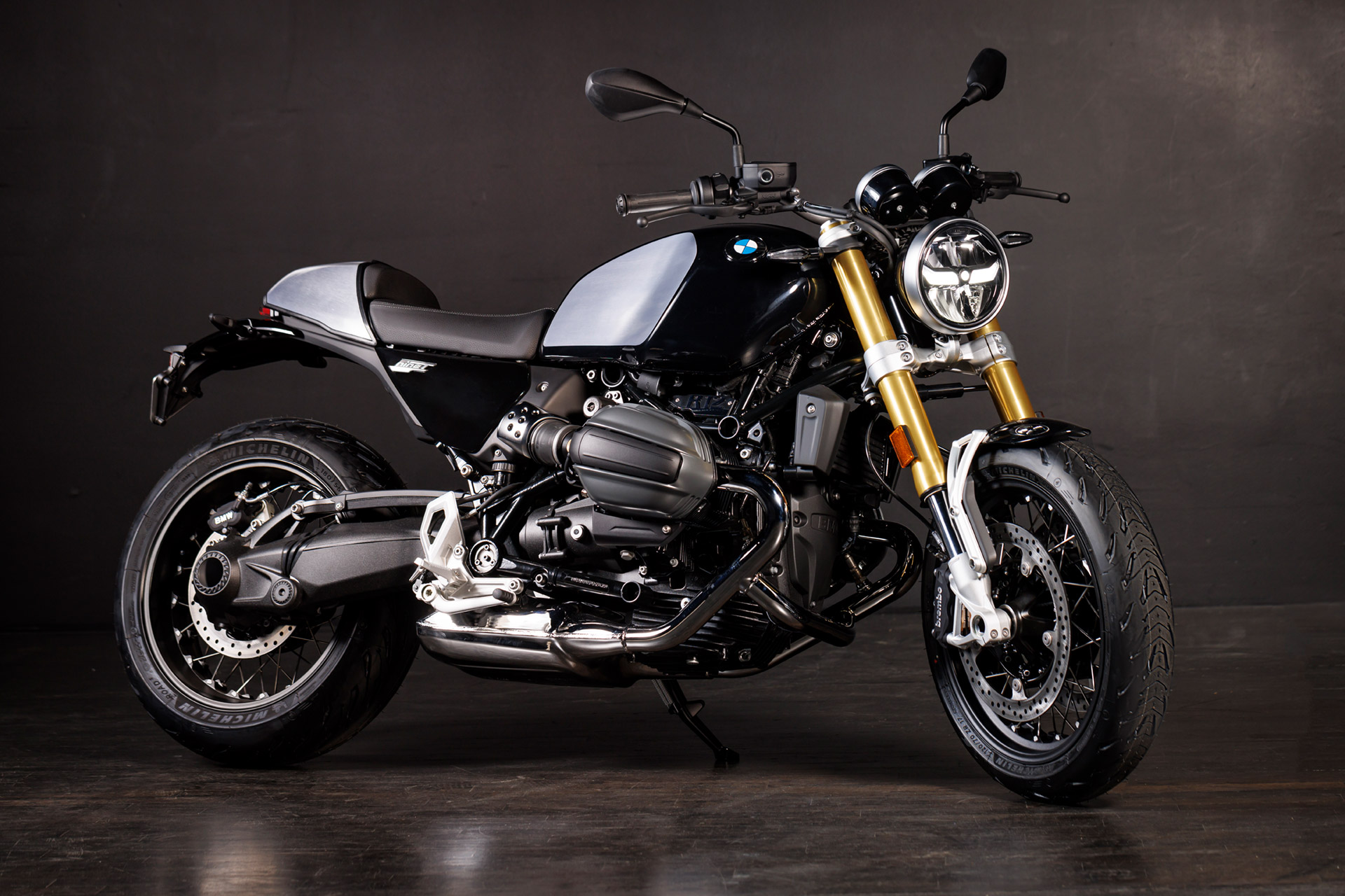 2024 BMW R 12 nineT Motorcycle | Uncrate