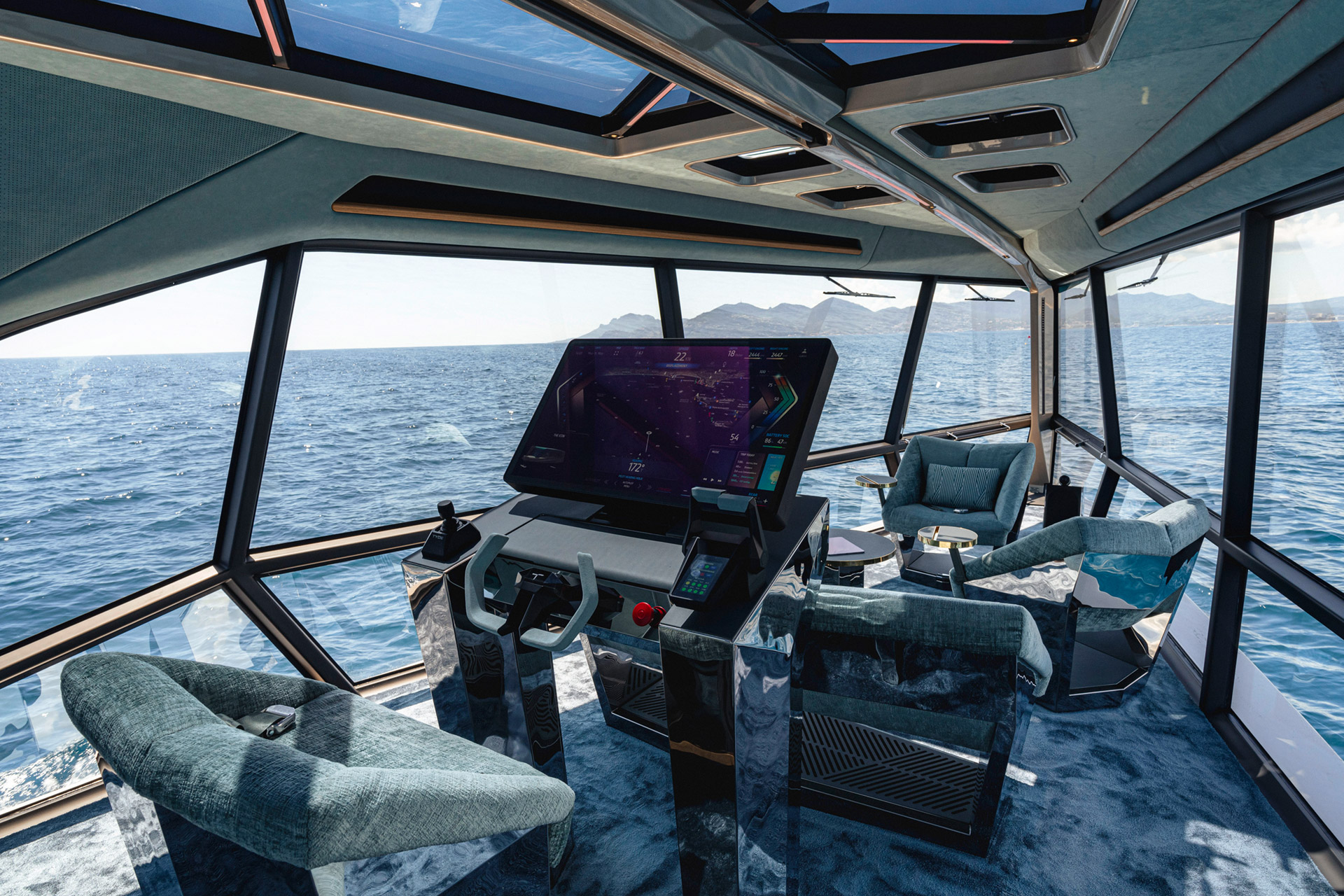 BMW x TYDE Icon Electric Watercraft | Uncrate