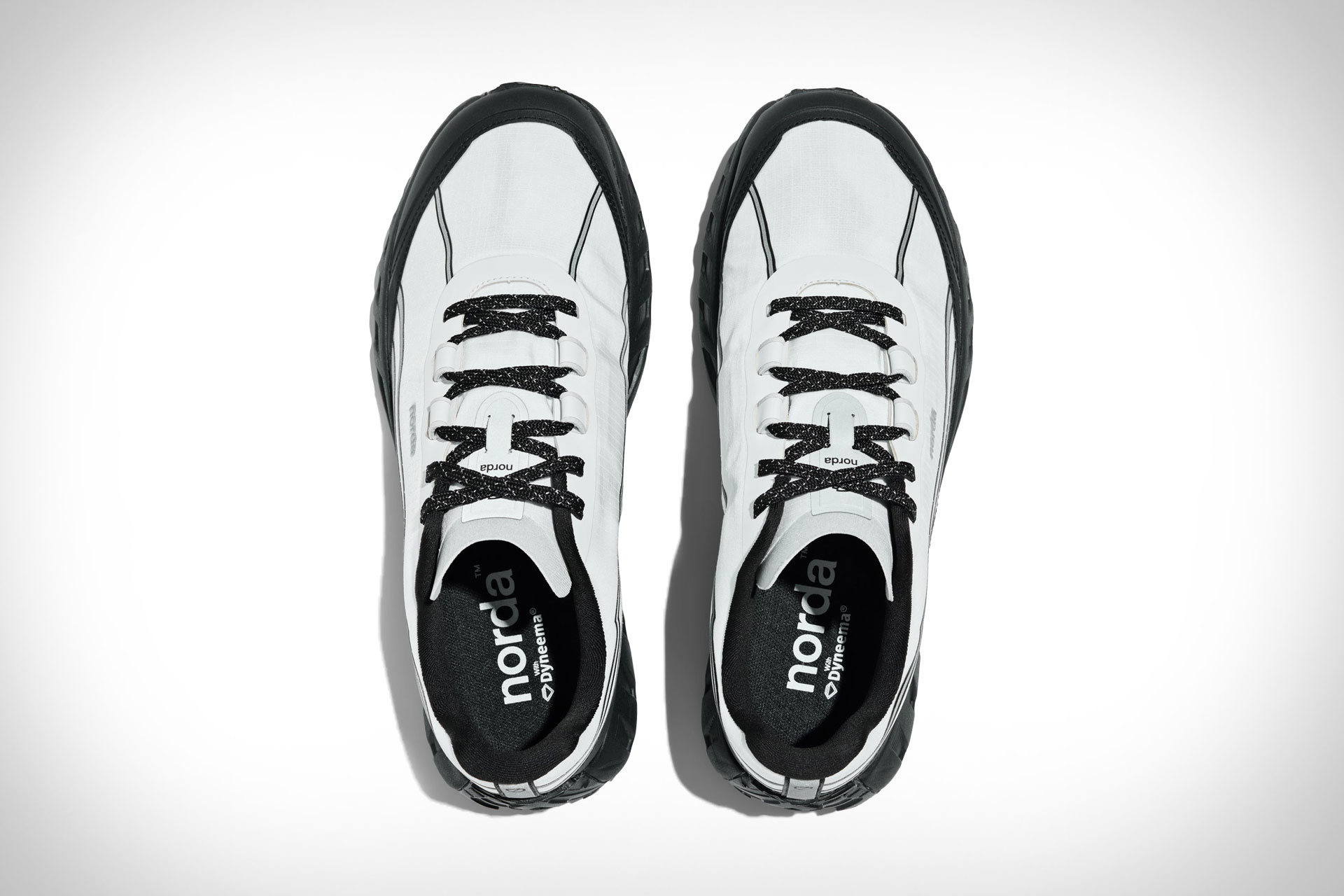 Zapatillas de trail running Norda 002 Alpine White | Uncrate