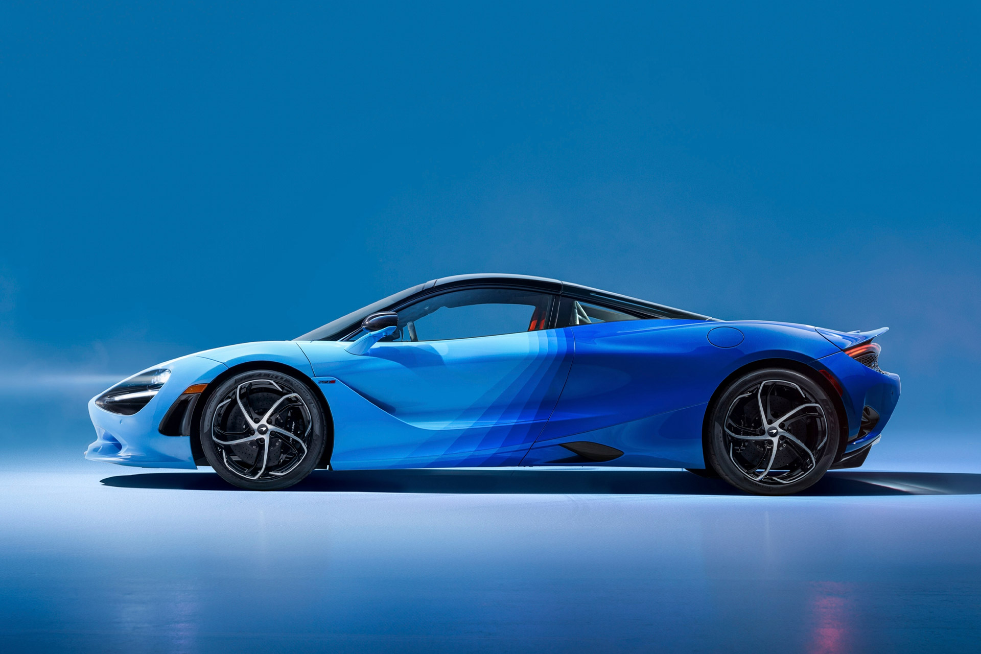 McLaren 750S Spectrum Theme | Uncrate
