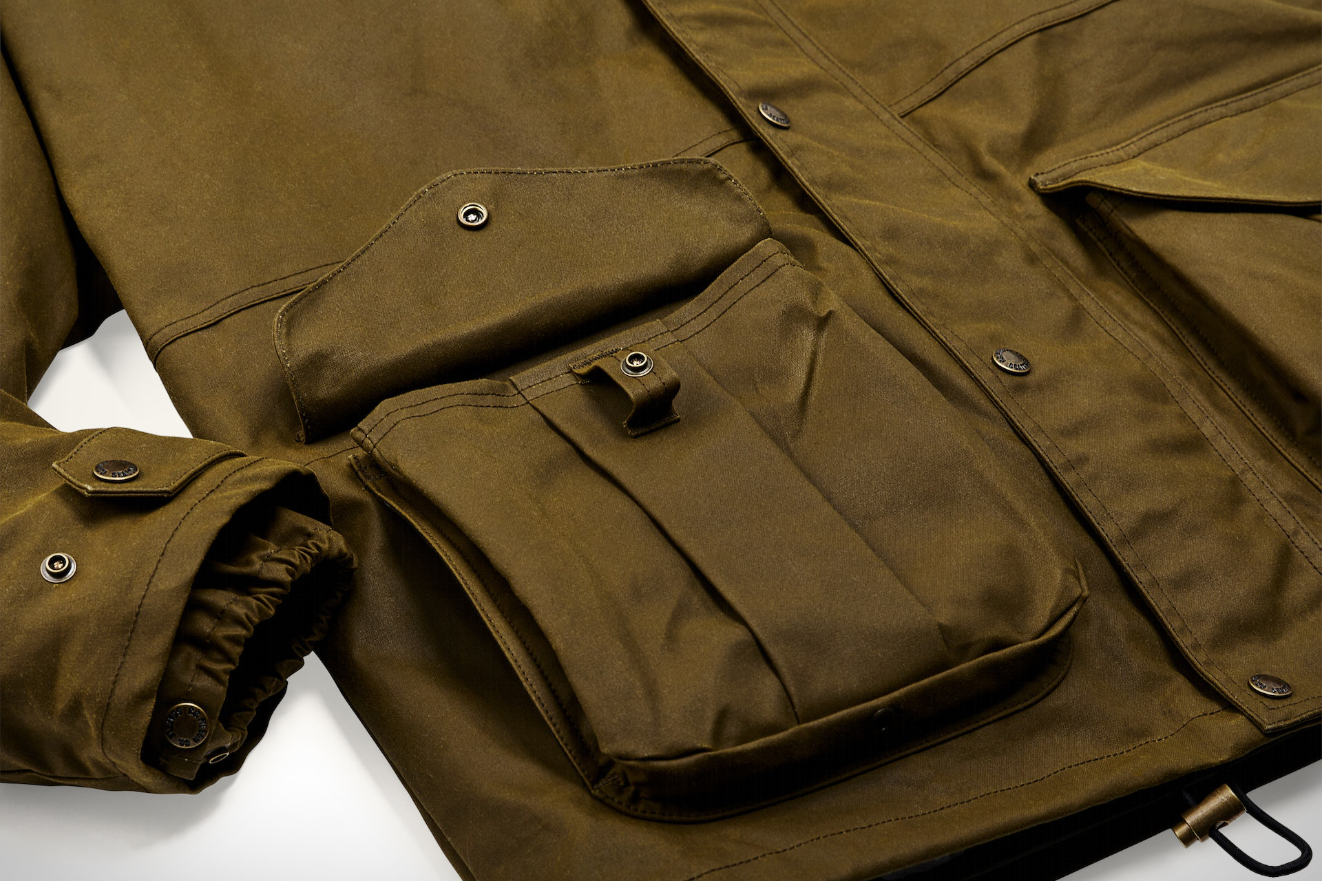 菲尔森恶劣天气夹克 | Uncrate