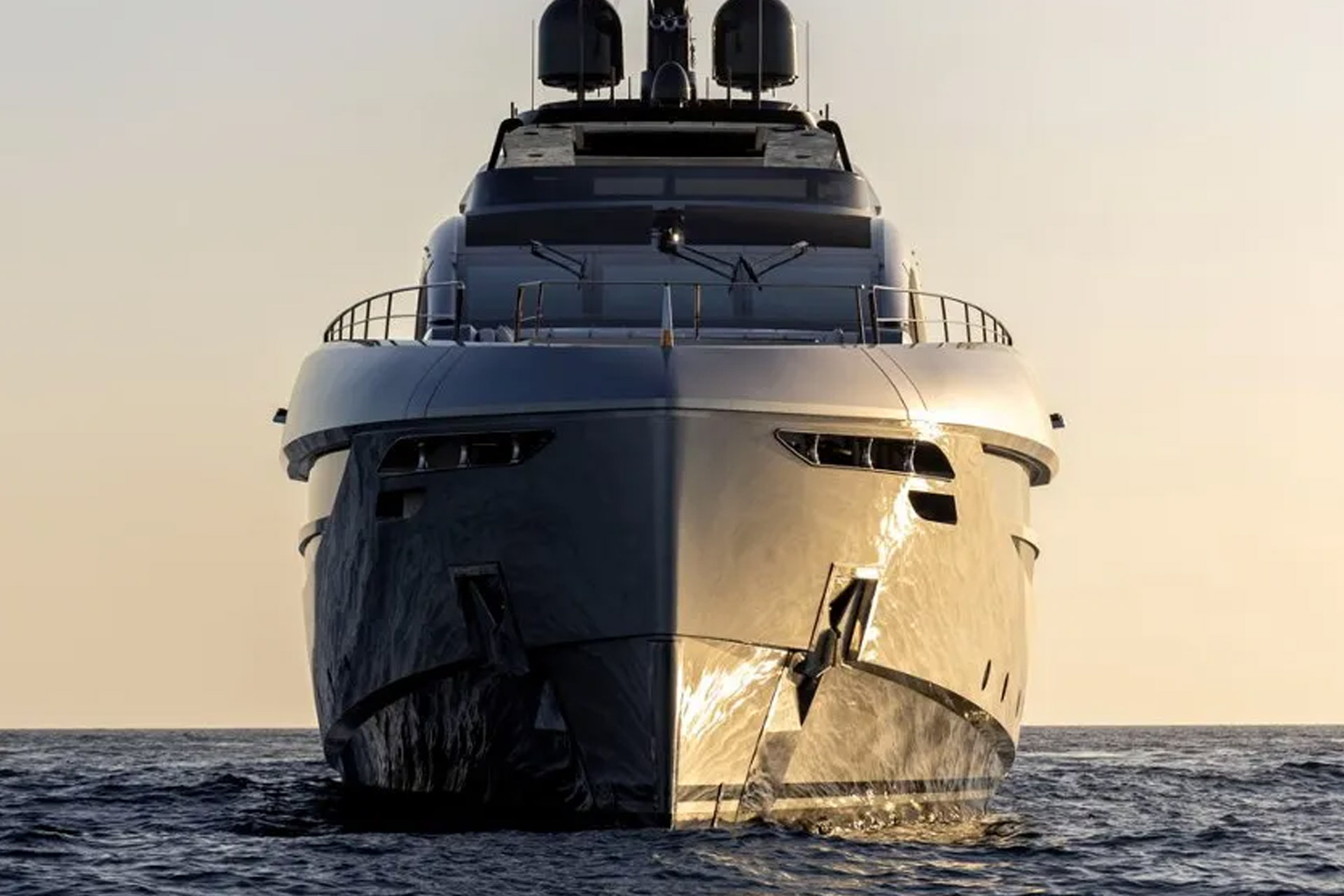 Rossinavi No Stress Two Yacht | Uncrate