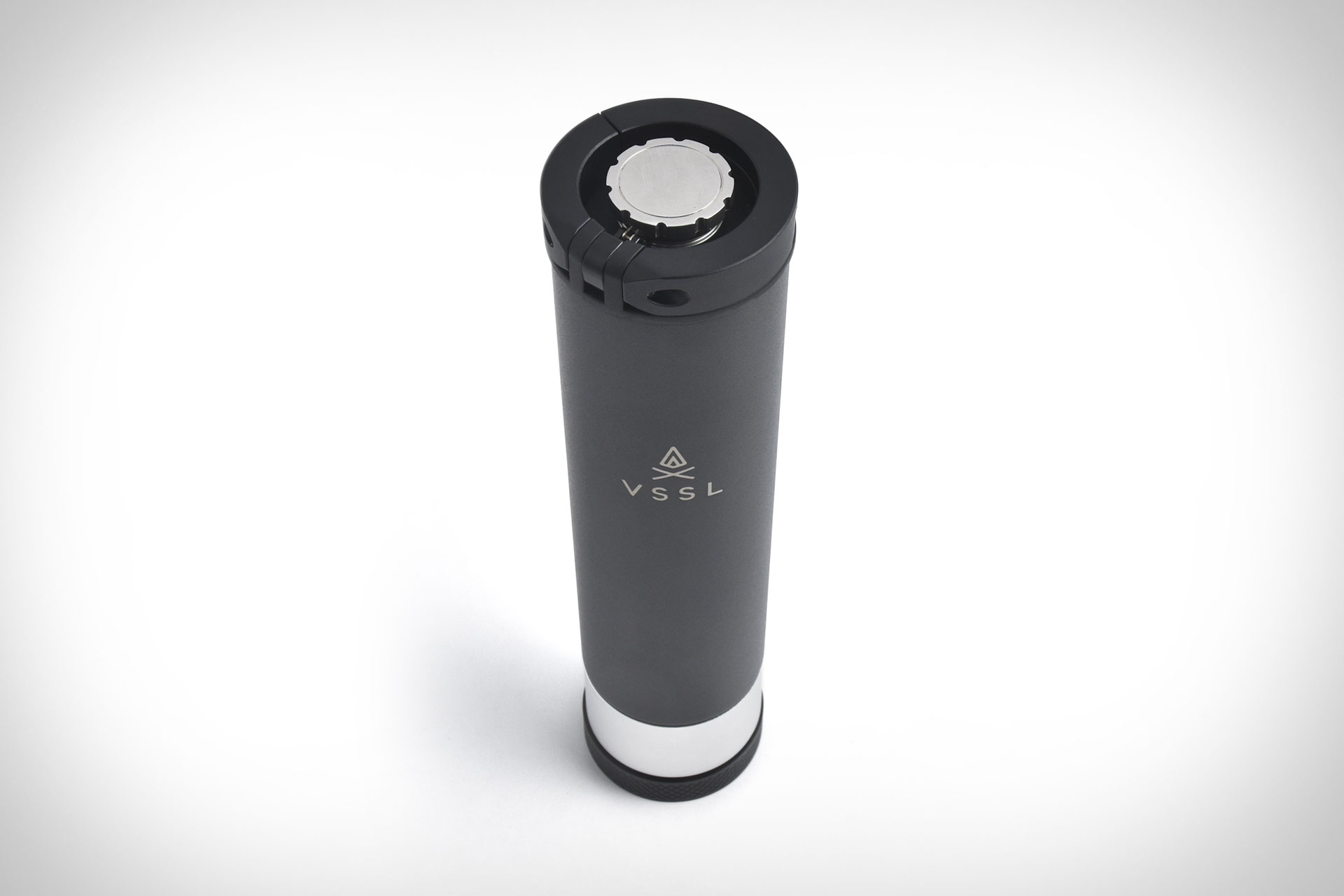 VSSL フラスコとスピーカー | Uncrate