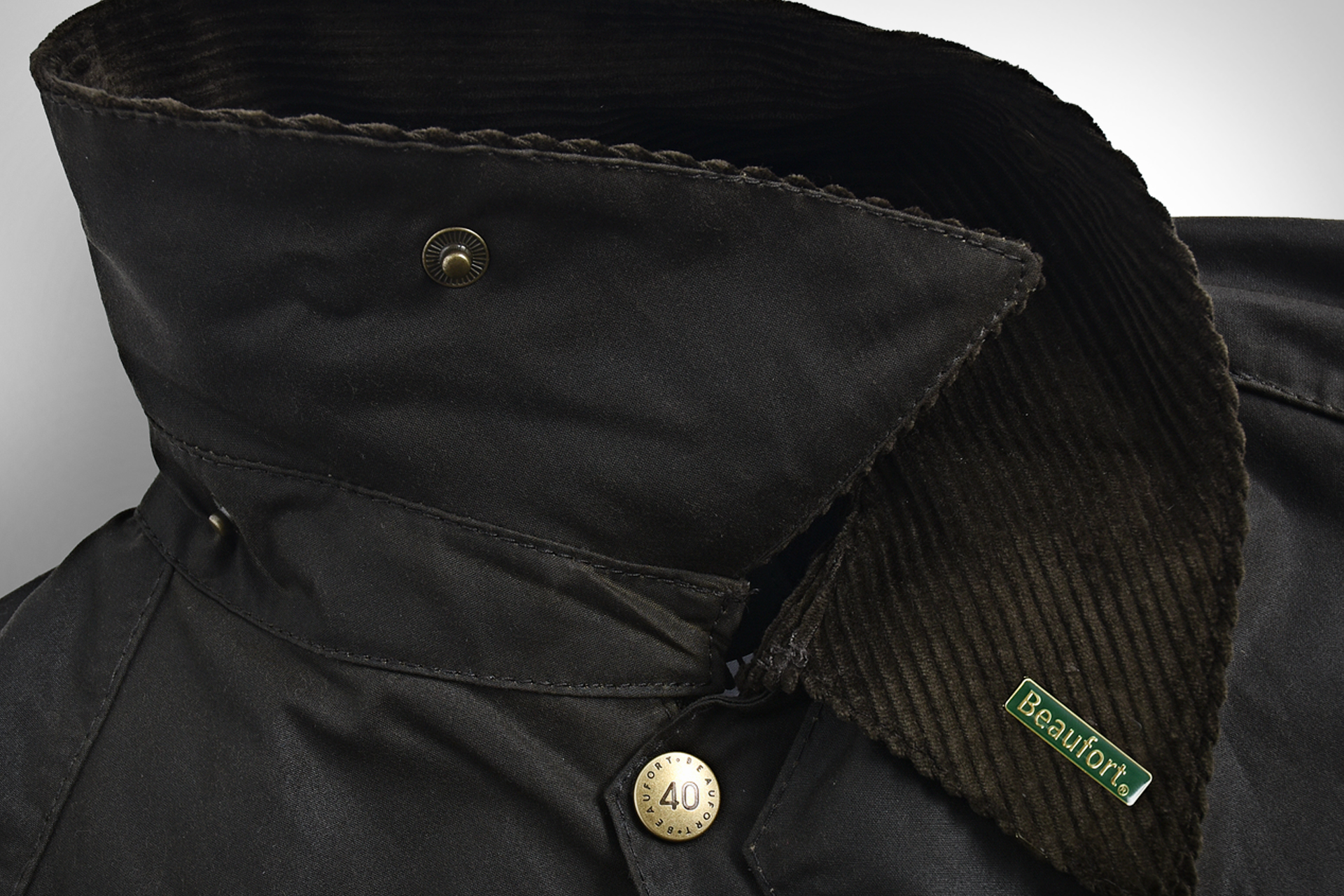 Barbour 40 周年記念ビューフォート ワックス ジャケット | Uncrate