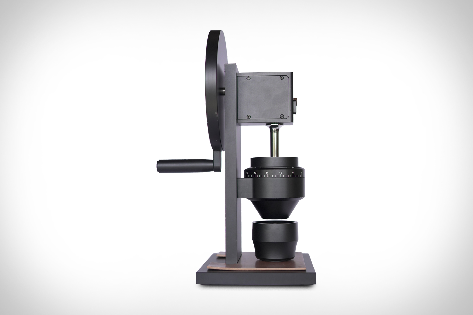 ウェーバー ワークショップ HG-2 グラインダー | Uncrate