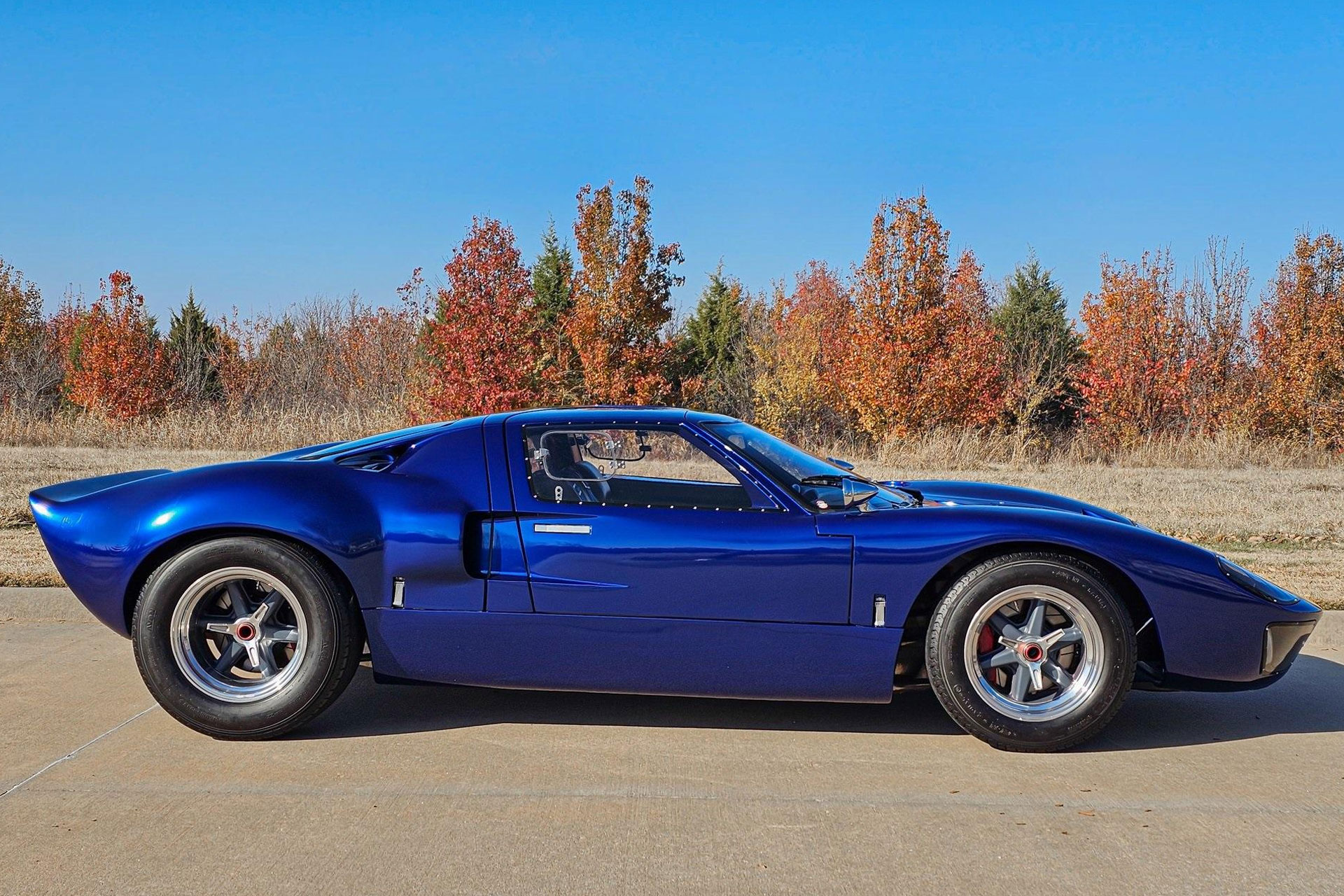 Ford v Ferrari Film-Used 1967 Ford GT40 Replica | Uncrate