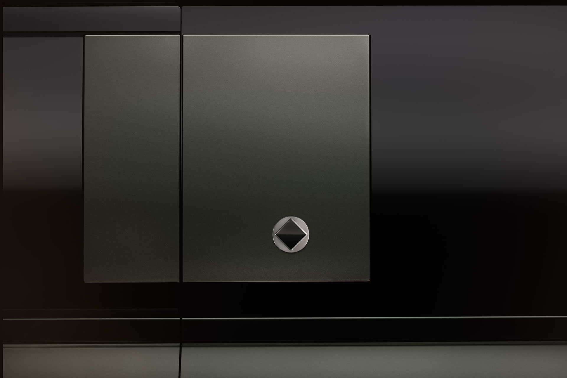 Land Rover Defender OCTA SUV | Uncrate