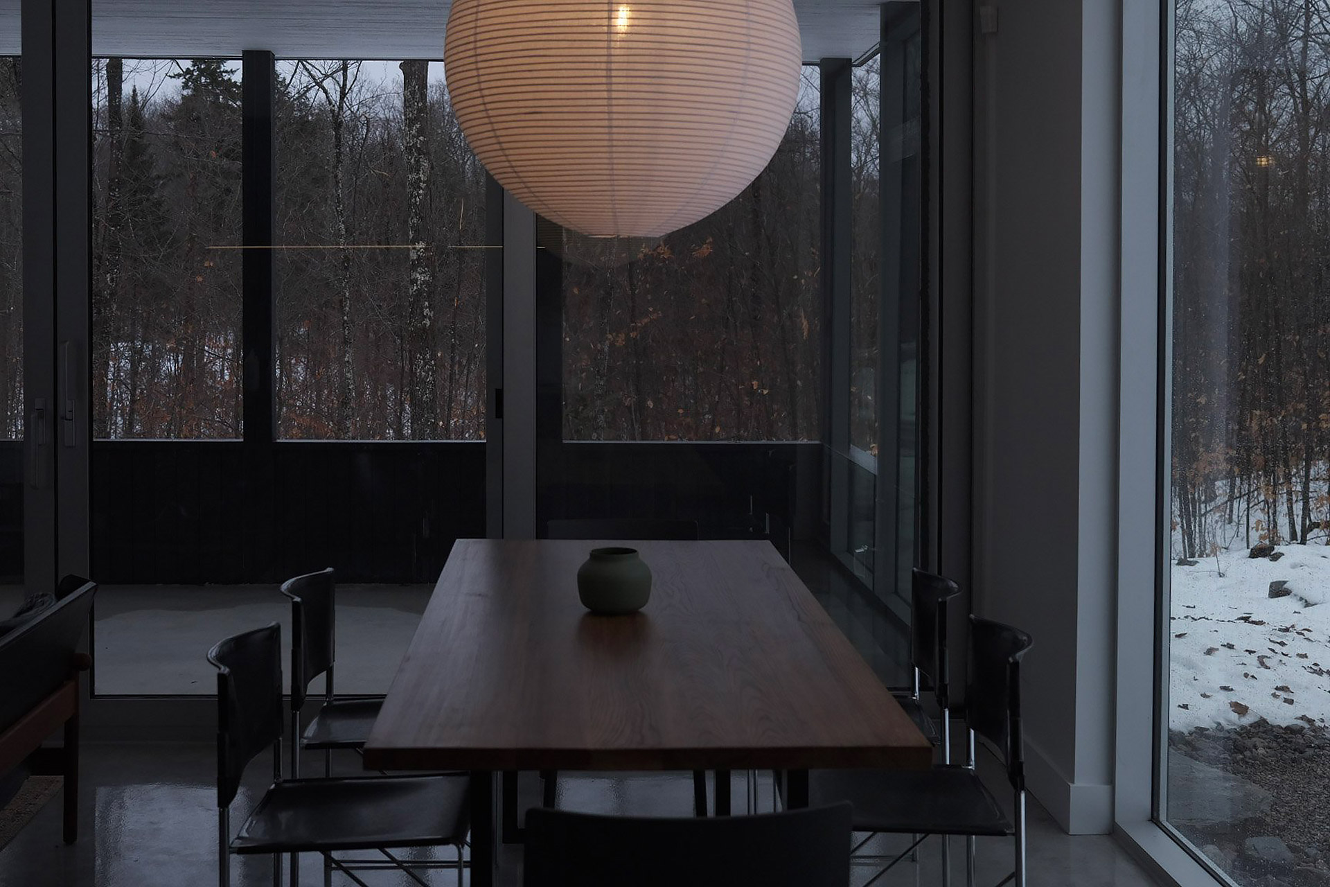 Hinterhideout x | Uncrate