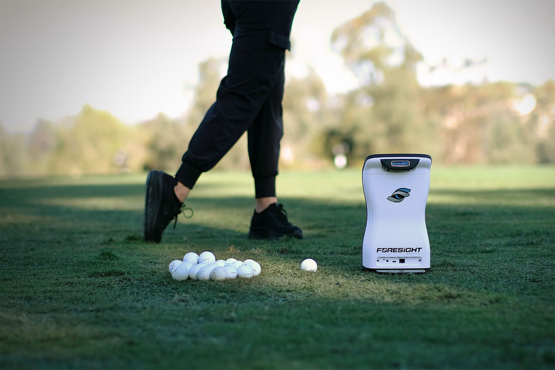 Foresight QuadMAX 高尔夫发射监视器 | Uncrate
