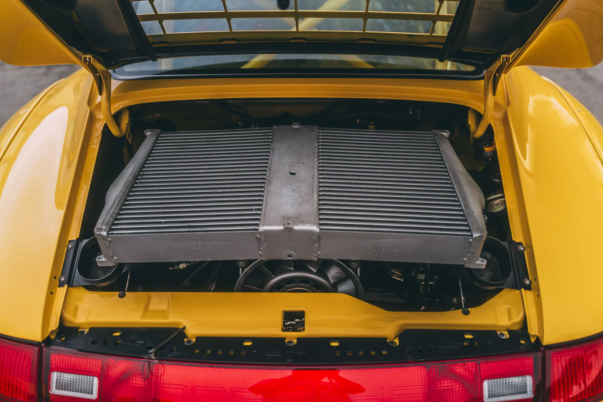 1996 Porsche 993 GT2R | Uncrate