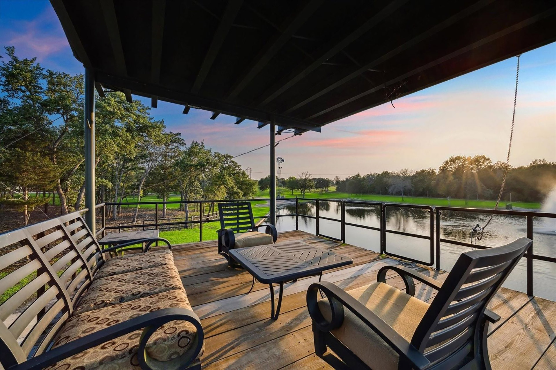 Round Top Retreat | Uncrate