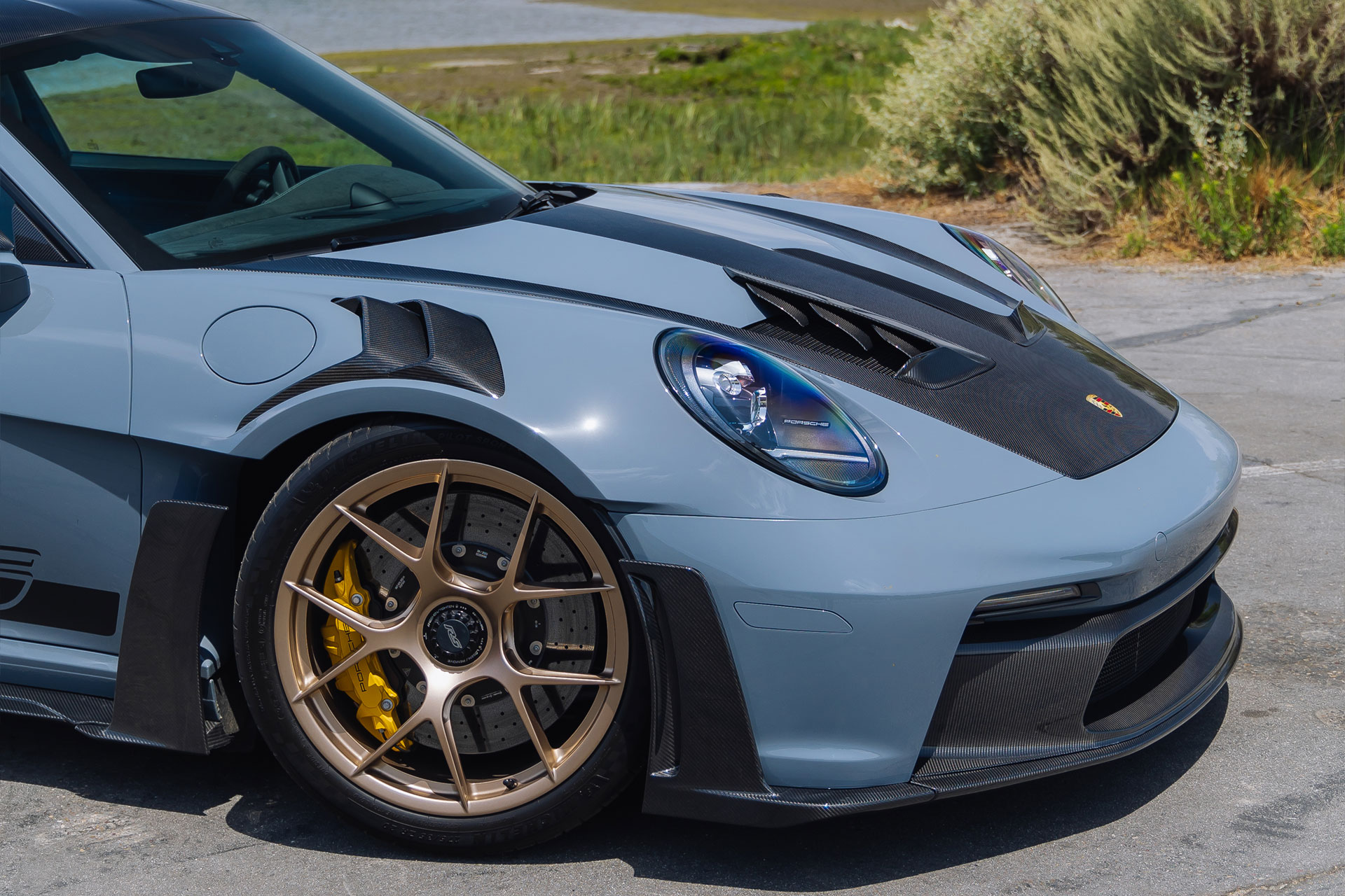 9|Design Porsche 992 GT3 RS Carbon Aero Kit | Uncrate