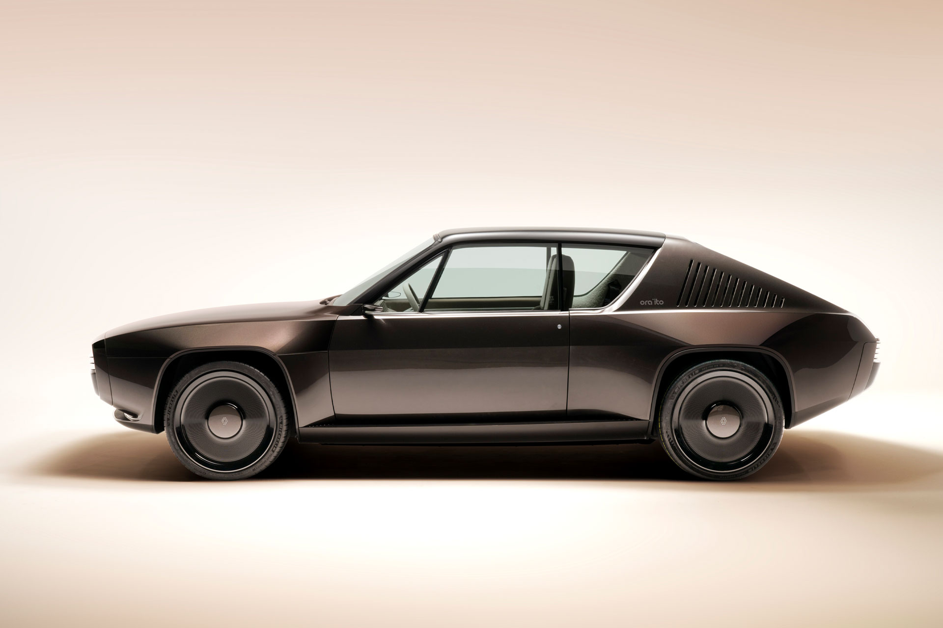Renault x Ora Ito R17 Electric Restomod | Uncrate
